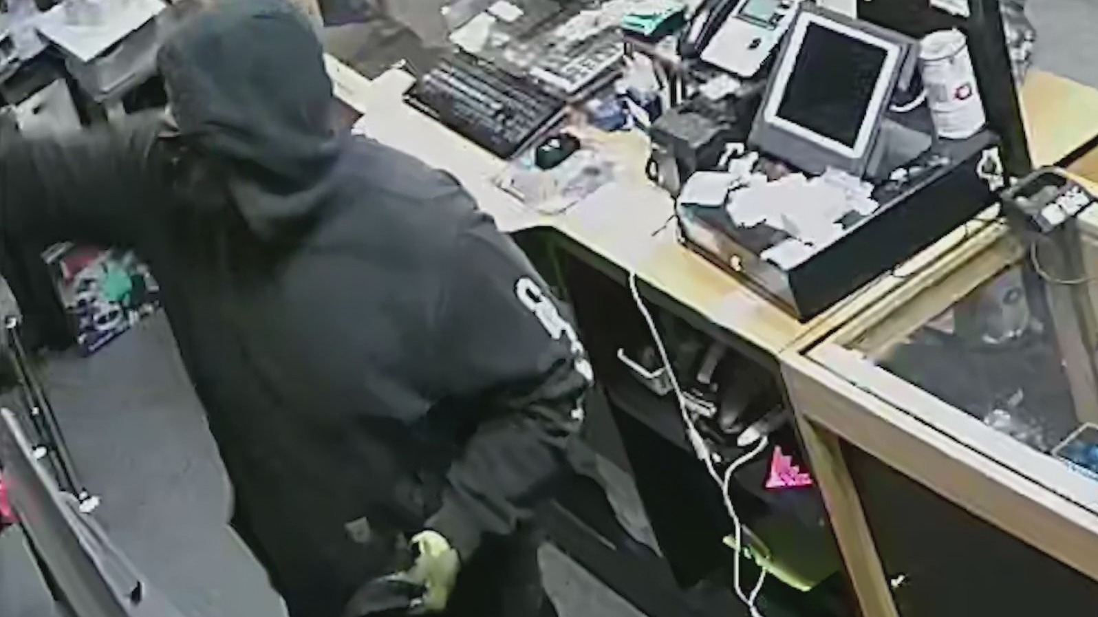 Suspect stole over $1K in Pokemon cards from Oregon City store, police ...