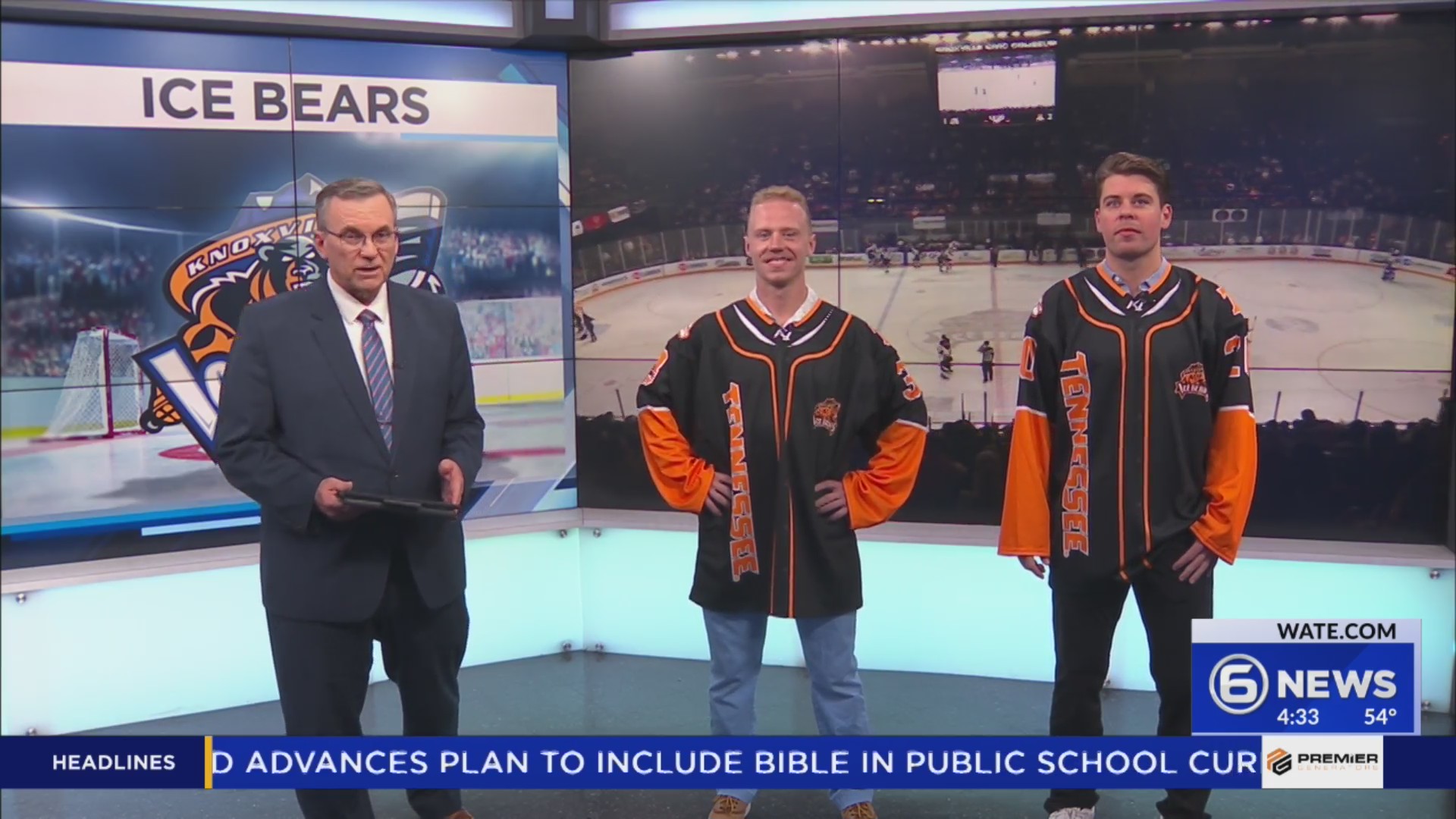 Knoxville Ice Bears: Teddy Bear Toss Night – WATE 6 On Your Side