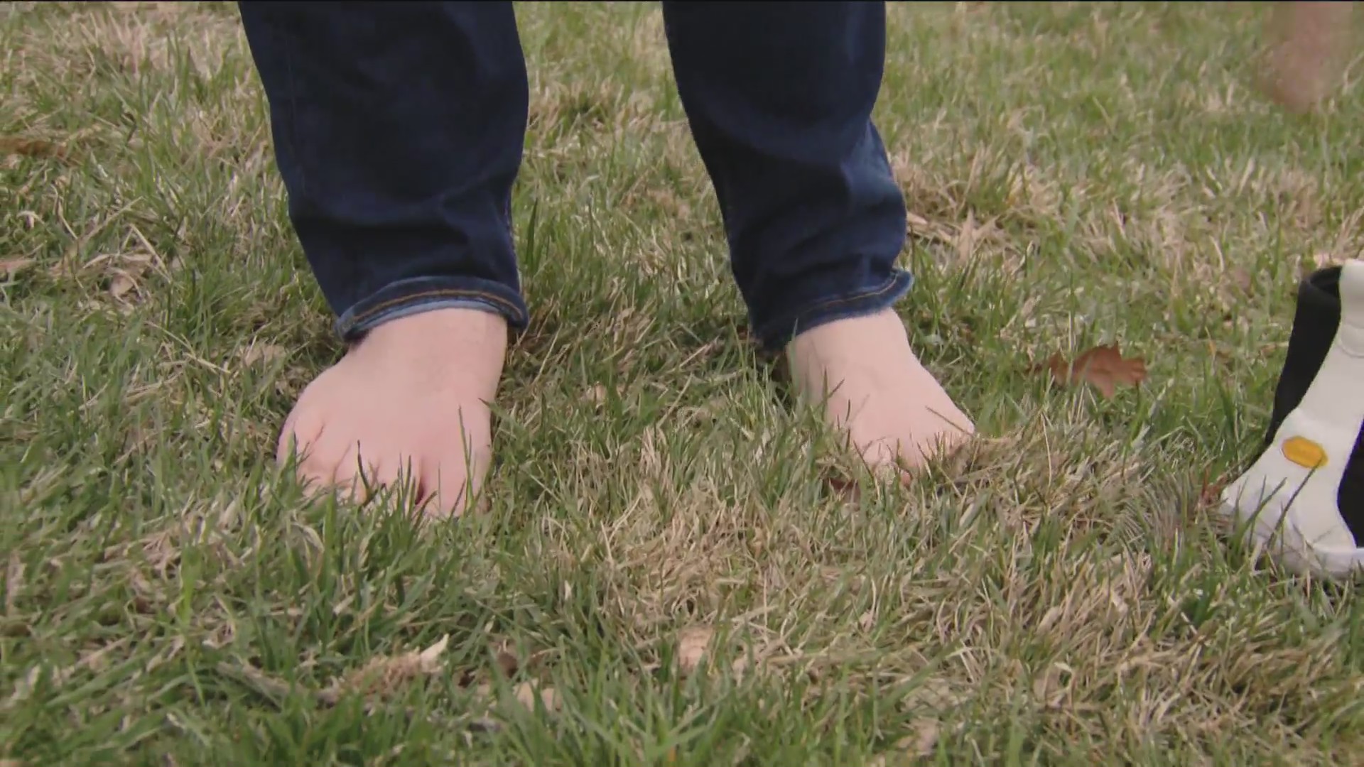 Barefoot Autism Challenge – who13.com