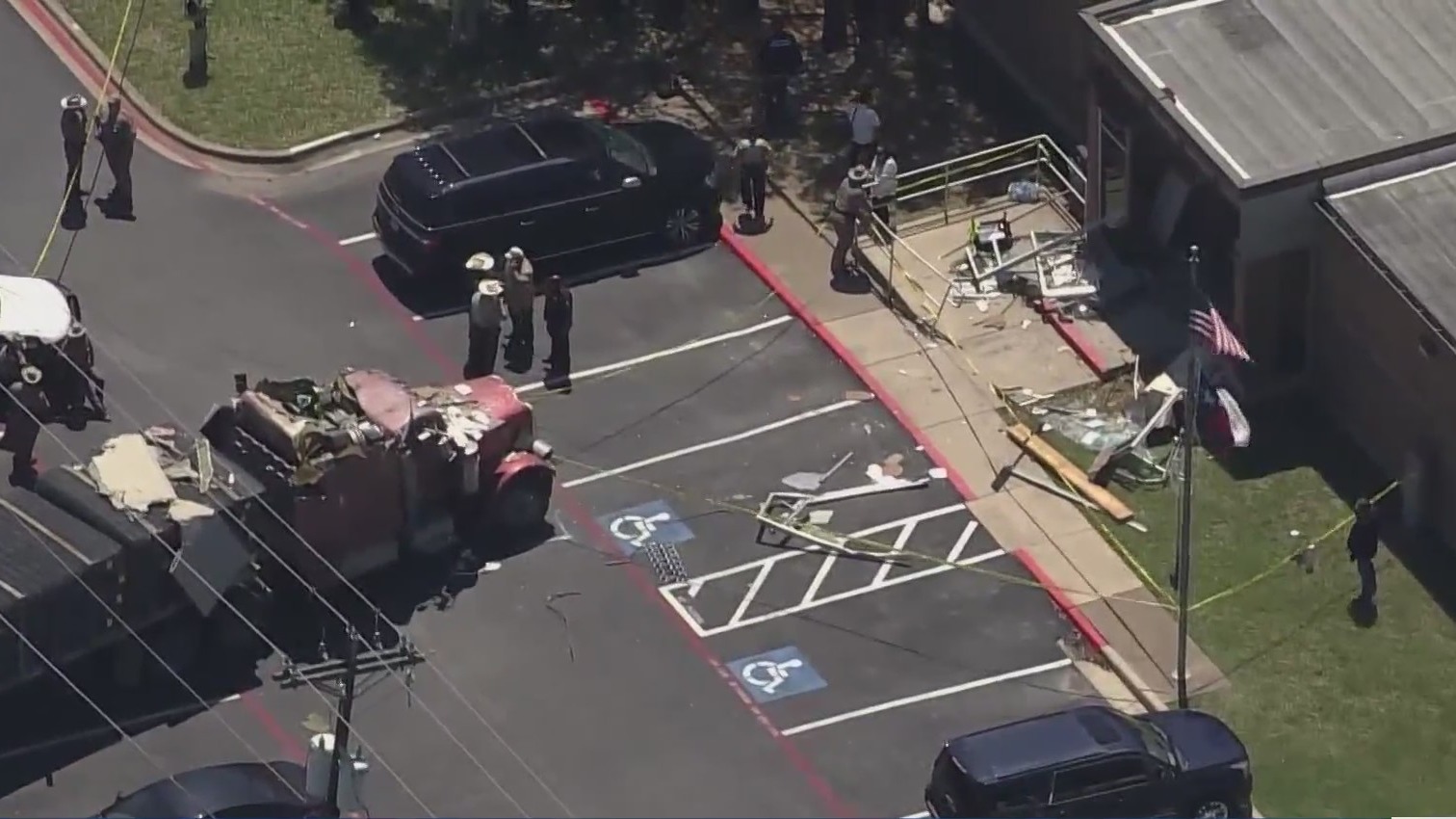 18-wheeler driver who crashed into Texas DPS office faces 4 more ...