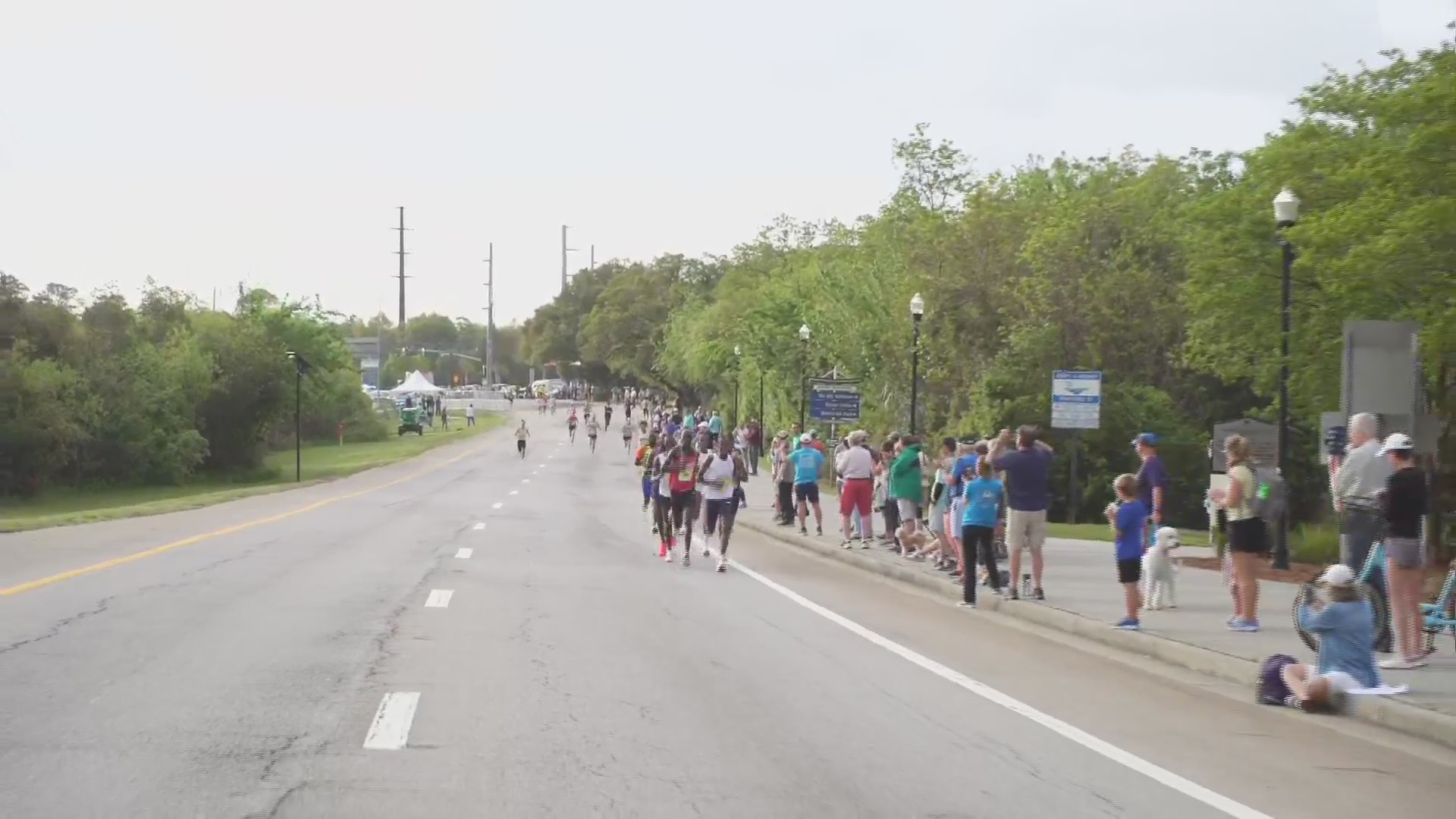 WATCH: Elite runners make their way over the Ravenel Bridge (no audio ...