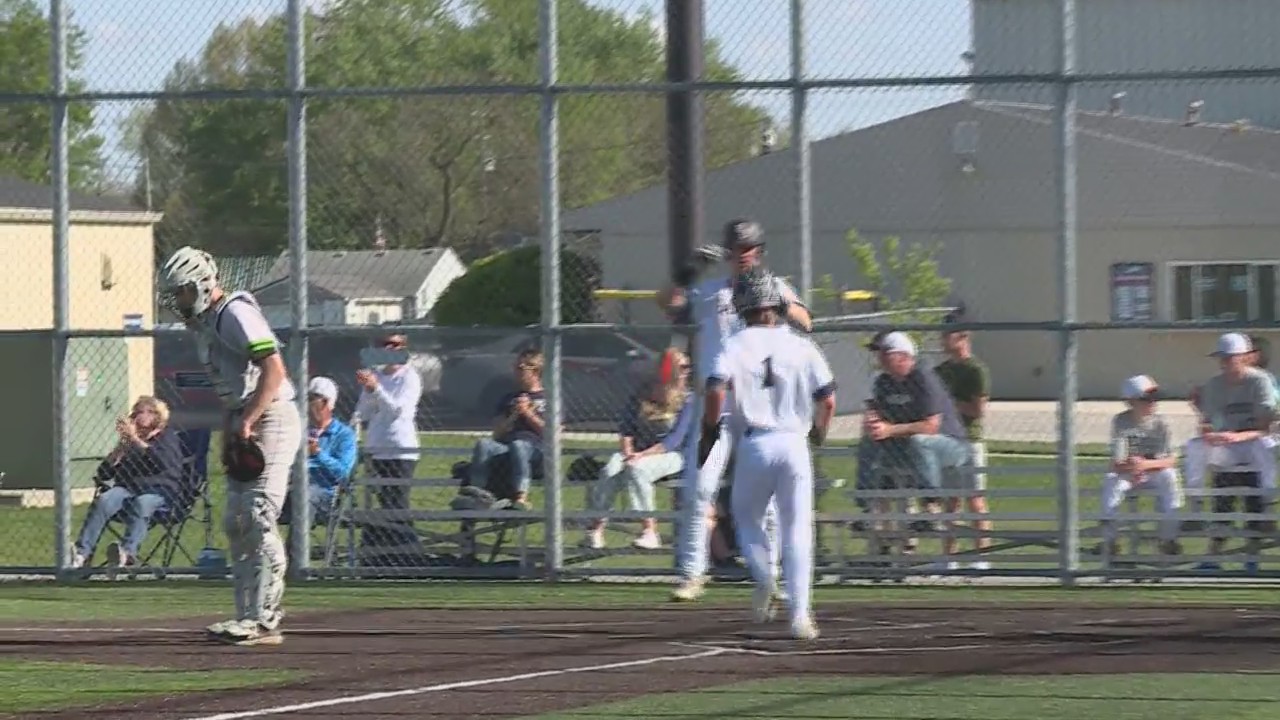 Bishop Dwenger improves to 7-0 in SAC play with 16-0 win over South ...