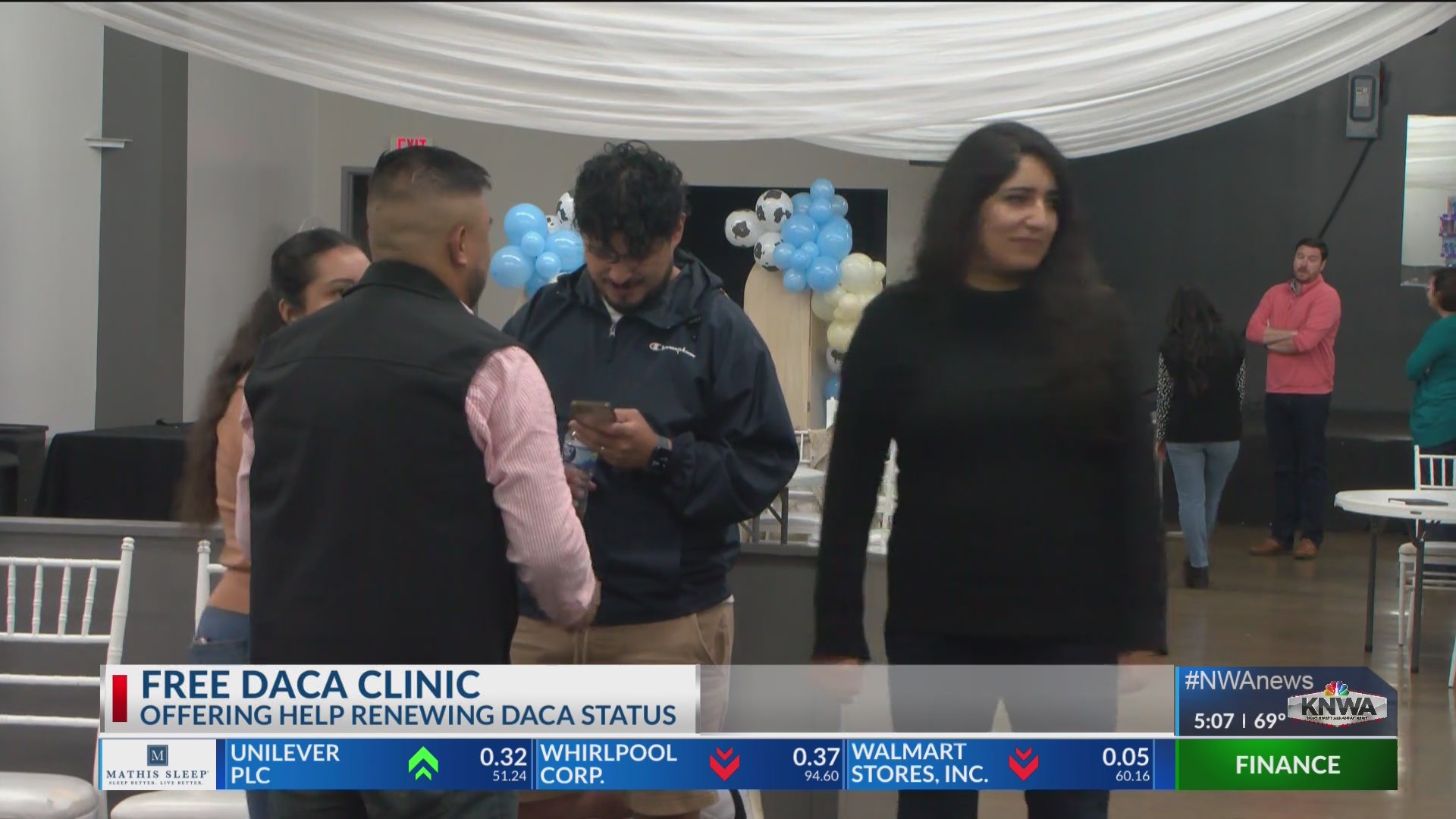 Clinic offers help renewing DACA status – KNWA FOX24