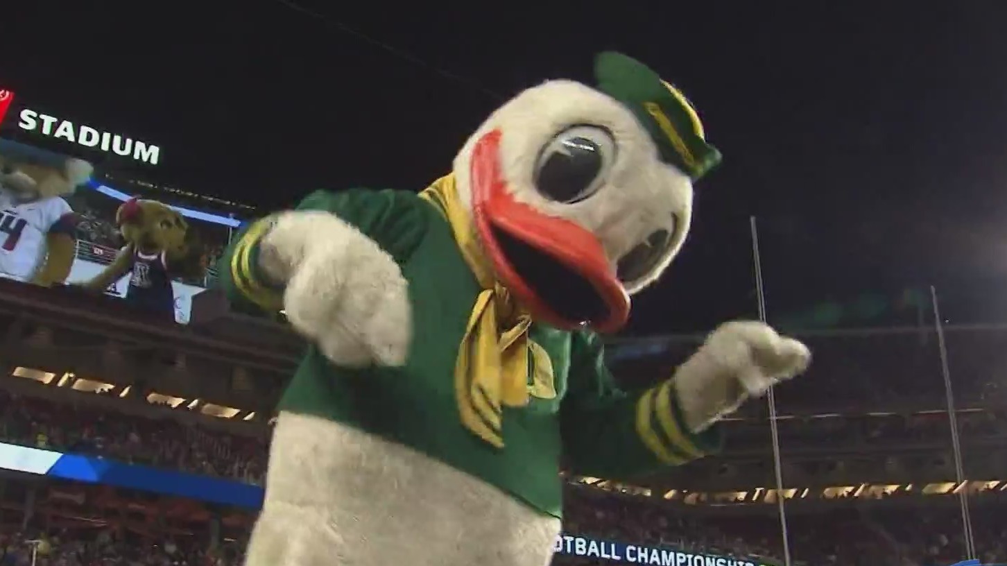 Pop Culture Wheel, WMBA, Ducks, and Travis Teich! – KOIN.com