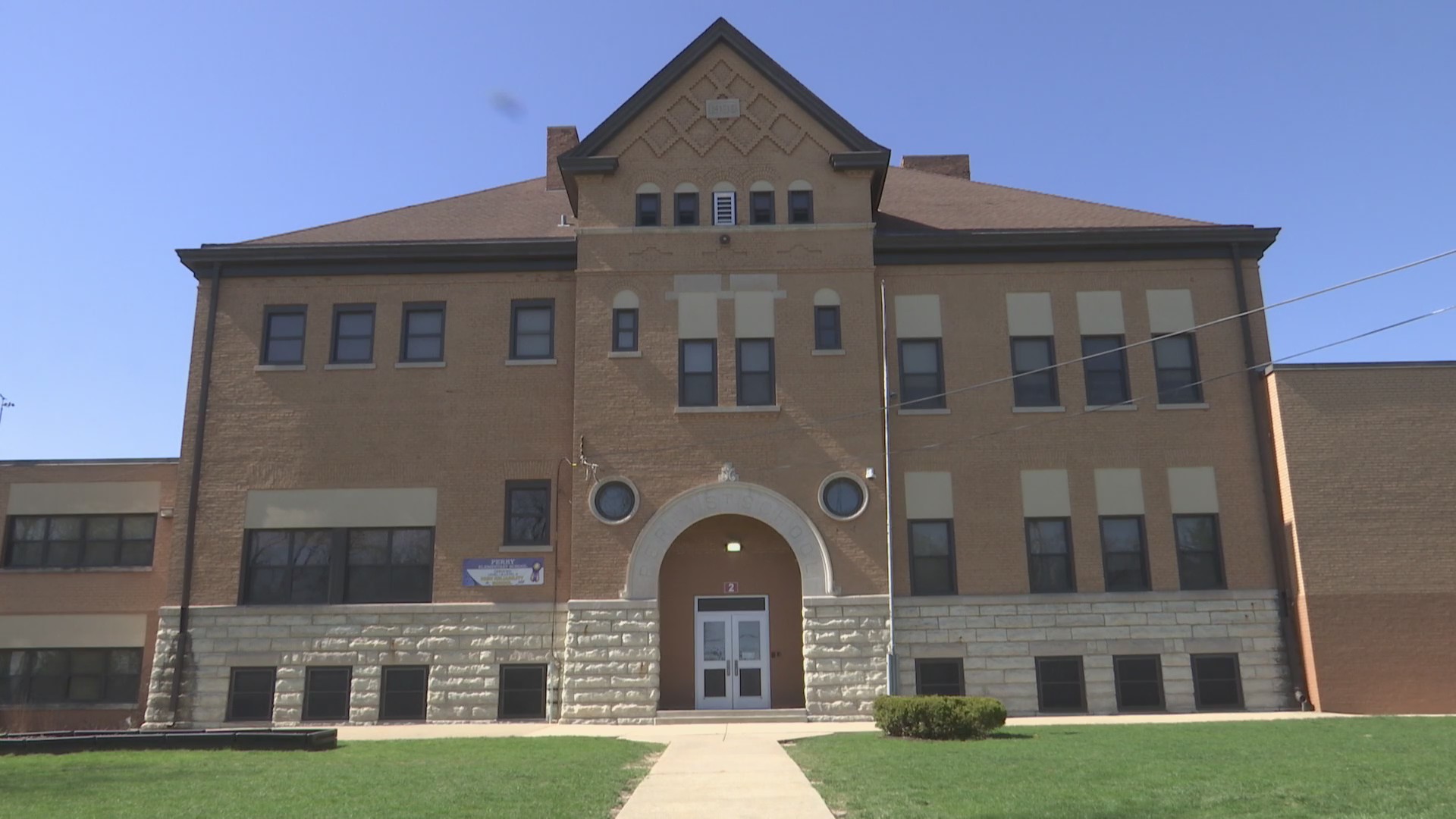 Parents object to Belvidere School District plan to close Perry ...