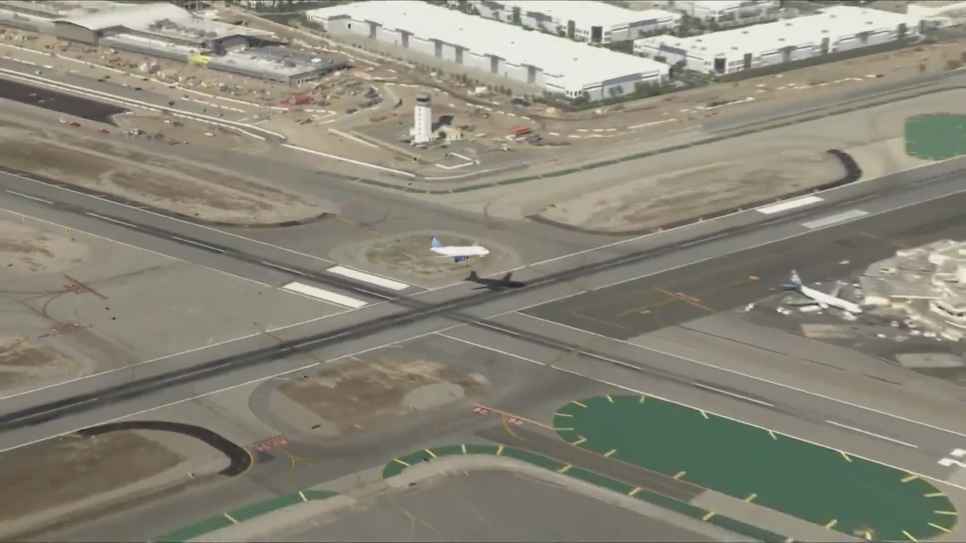 DIA flight delays tied to low air traffic staffing levels across the U ...