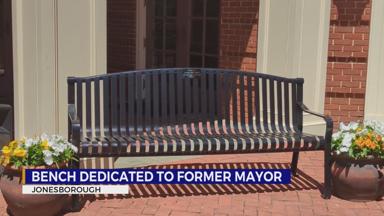 Jonesborough names week of April 13 as Jimmy Neil Smith week, dedicates ...