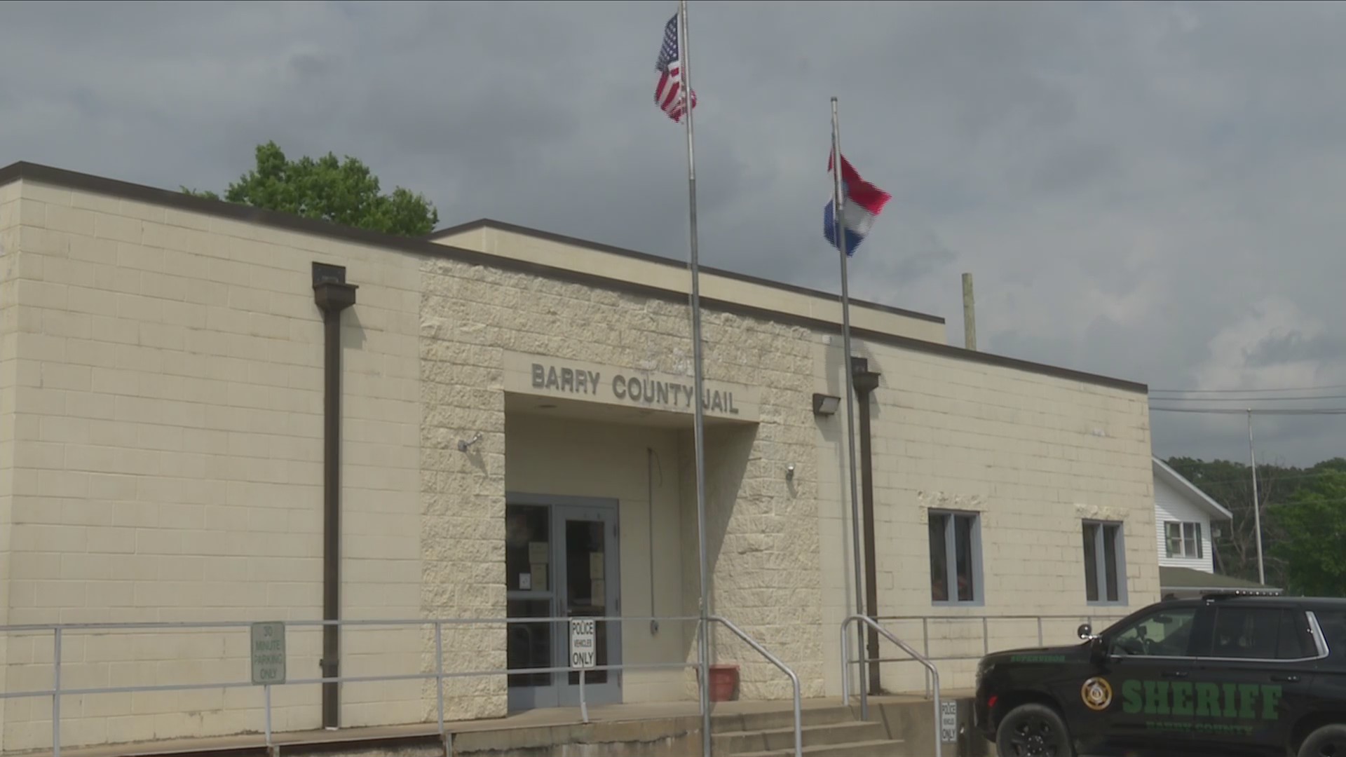 Barry County Jail closes amid safety concerns and needed repairs – KSNF ...