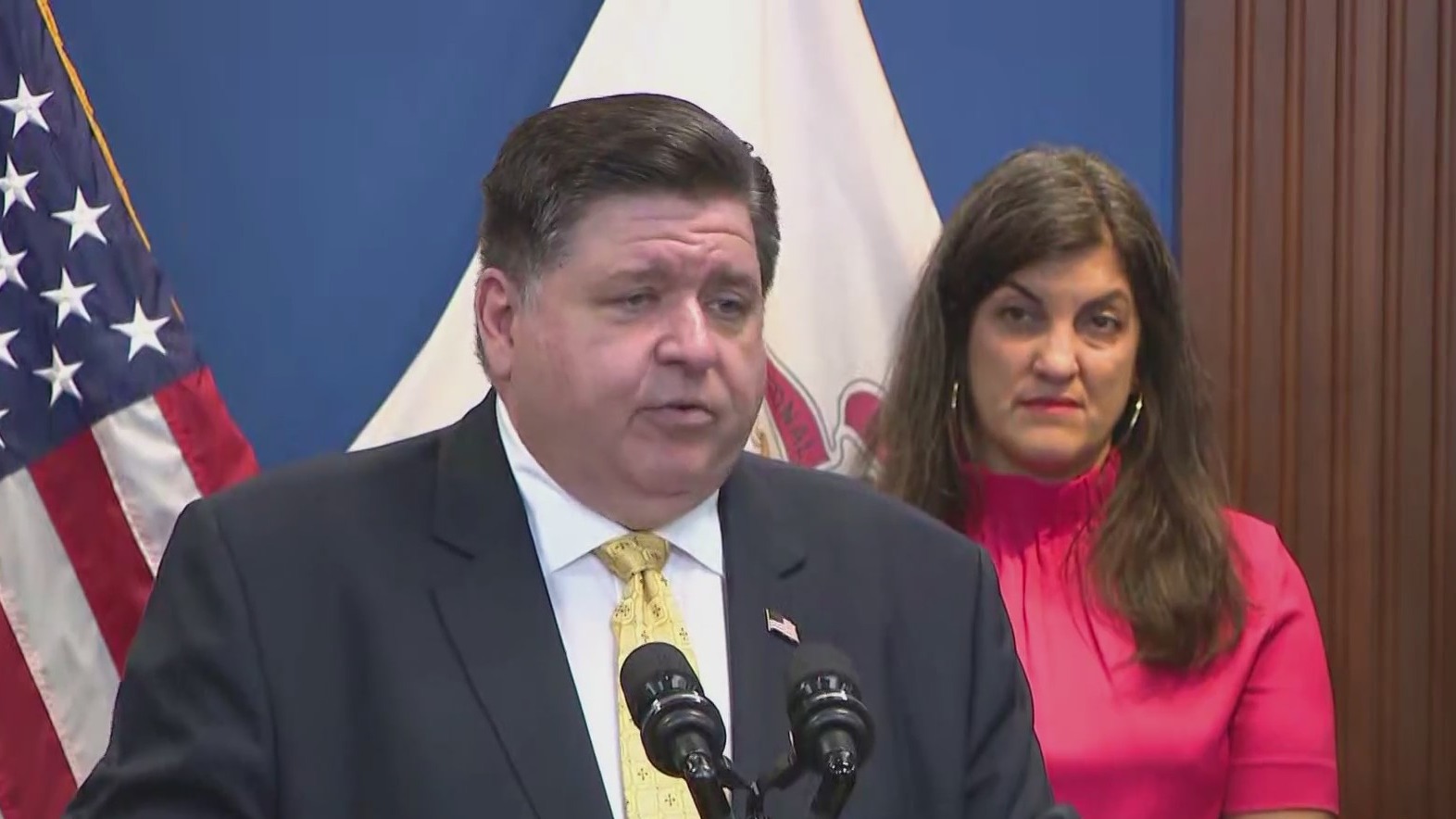 ‘The sheriff has failed’: Pritzker, Stratton call for resignation after ...