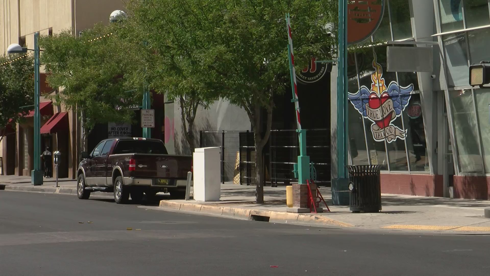 New gates set to help traffic control on weekend nights in Downtown ABQ ...