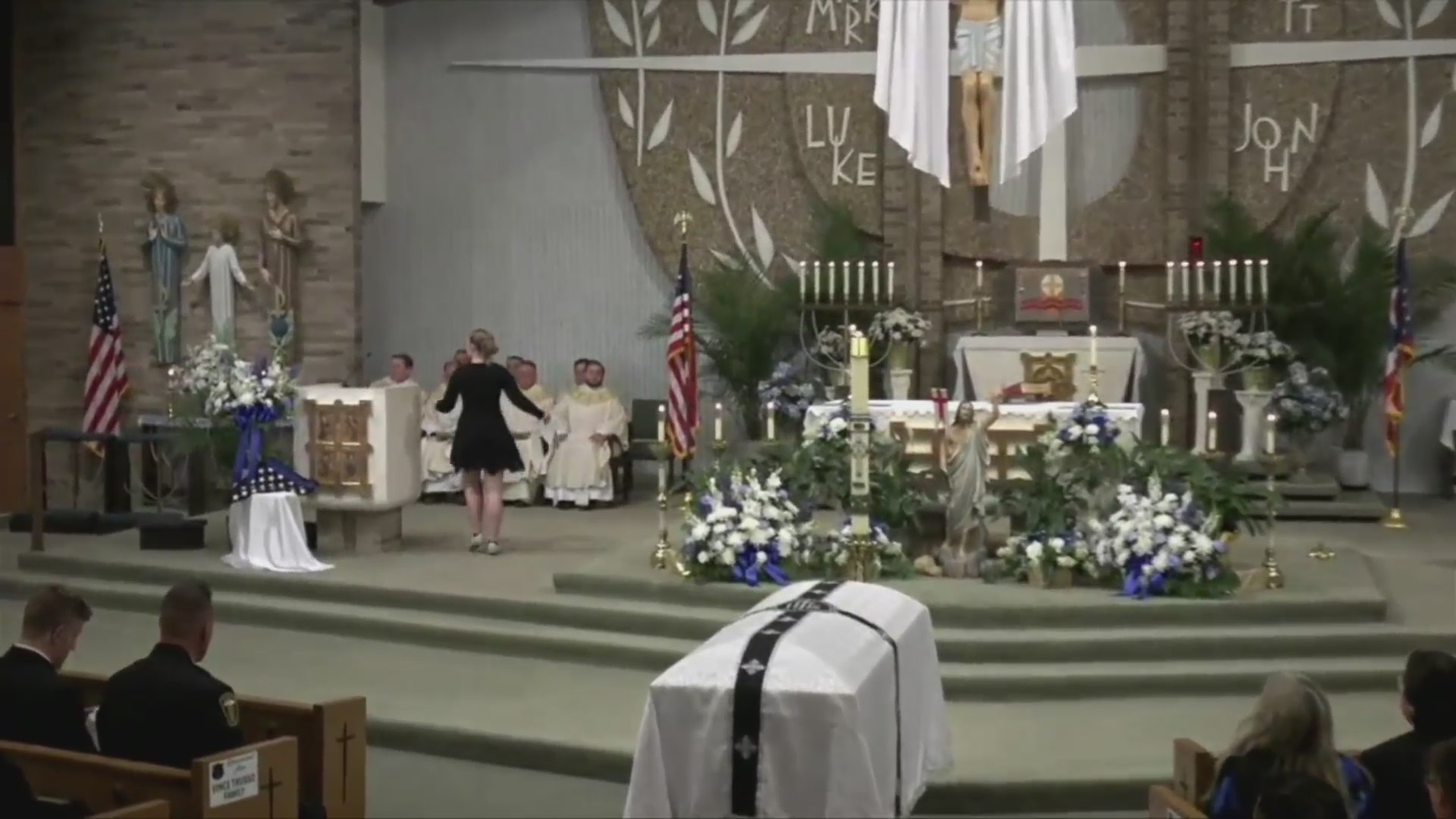Officer Derbin’s fiance speaks at funeral – Fox 8 Cleveland WJW