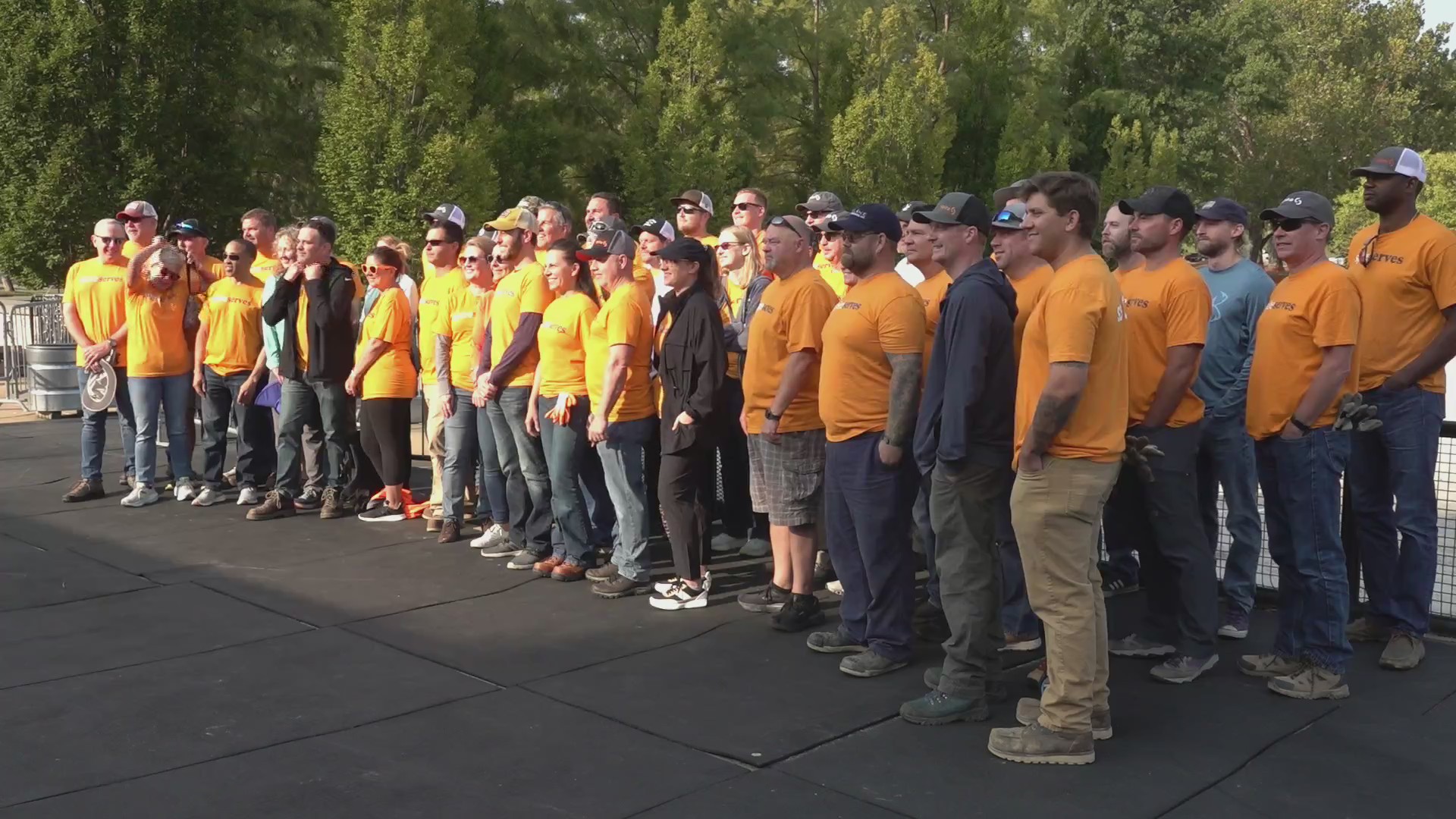 Spire staff join forces to clean up Forest Park – FOX 2