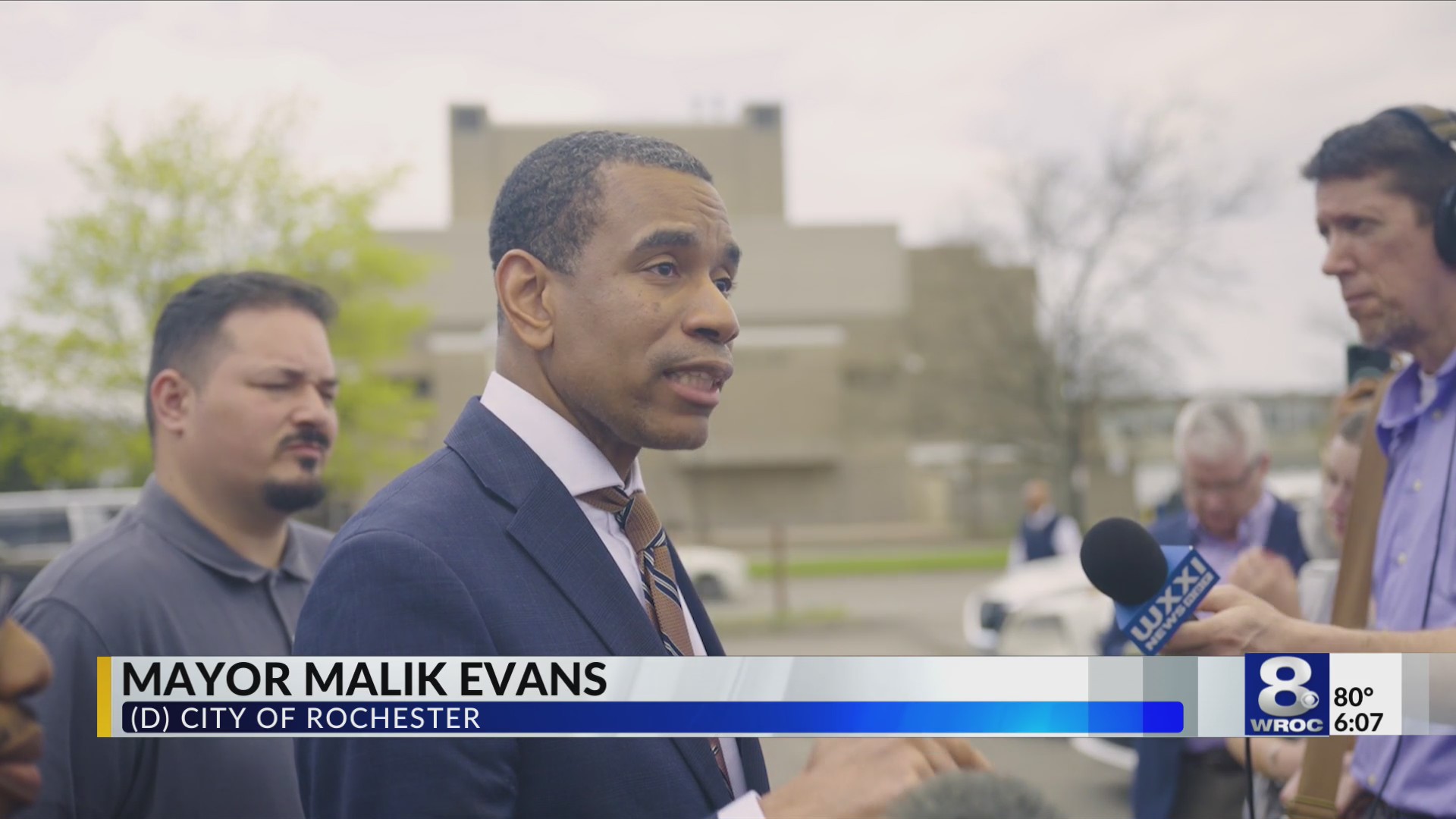 Rochester Mayor Malik Evans reacts to Border Czar Tom Homan visiting ...