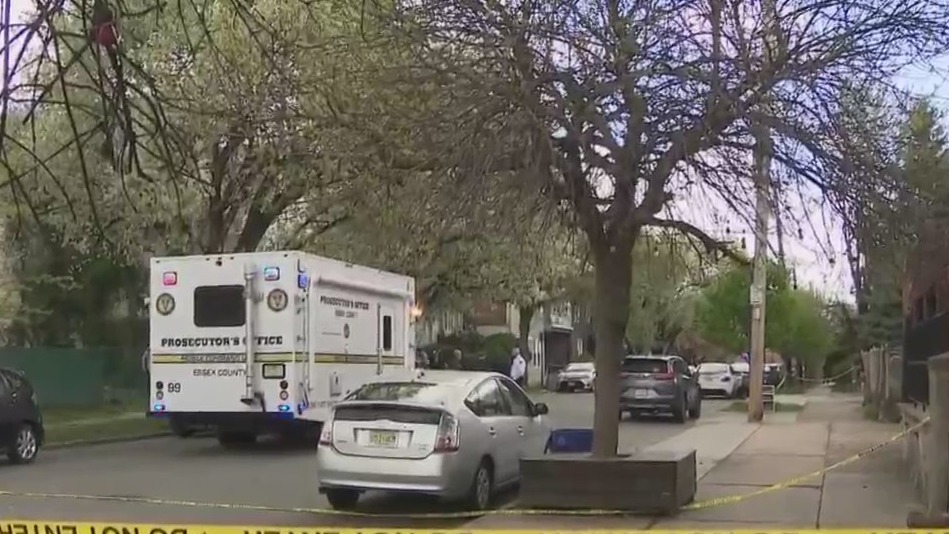 Montclair police officer shot: officials – PIX11