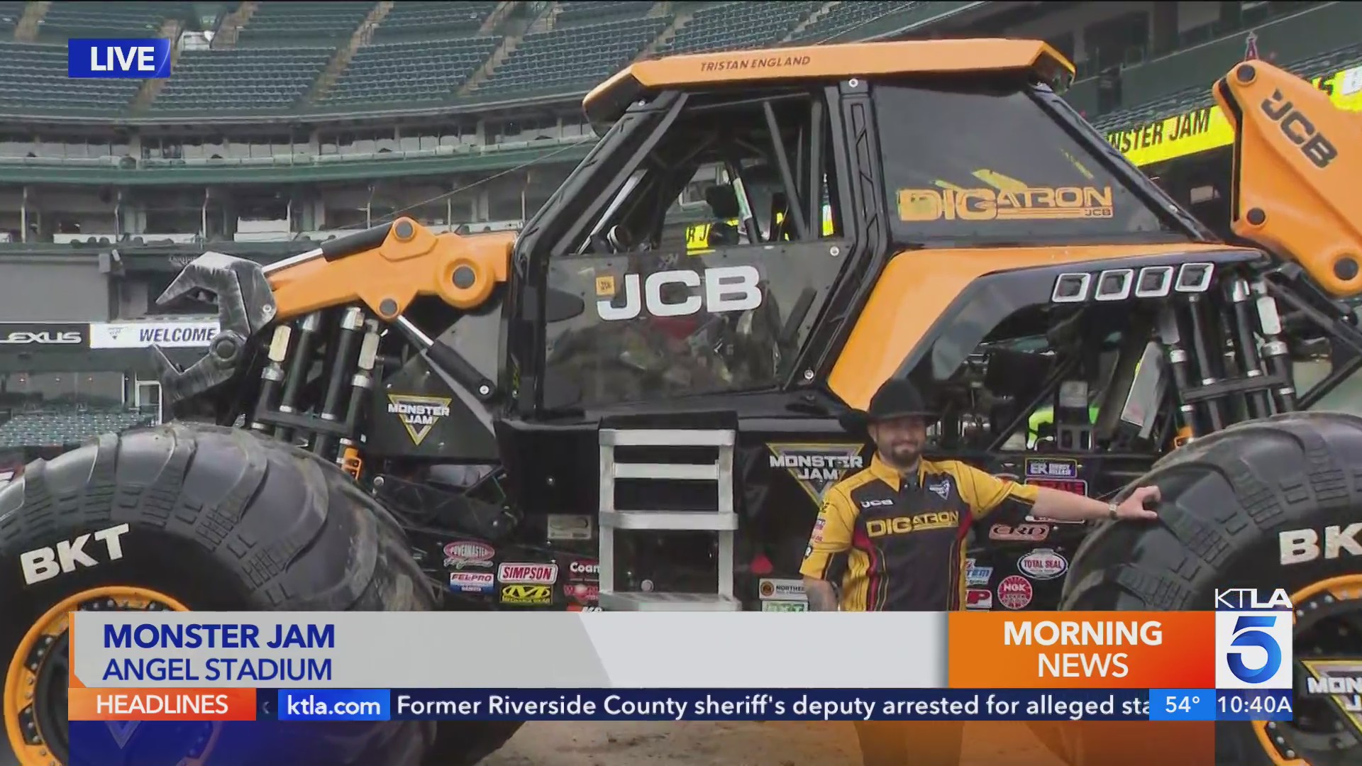 Monster Jam roars back to Anaheim – KTLA