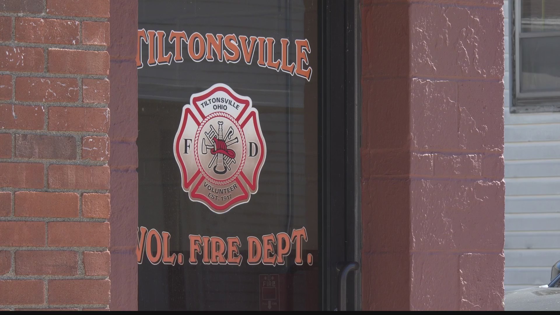 Smoke fills Ohio fire station, crews knock down emergency at their own ...