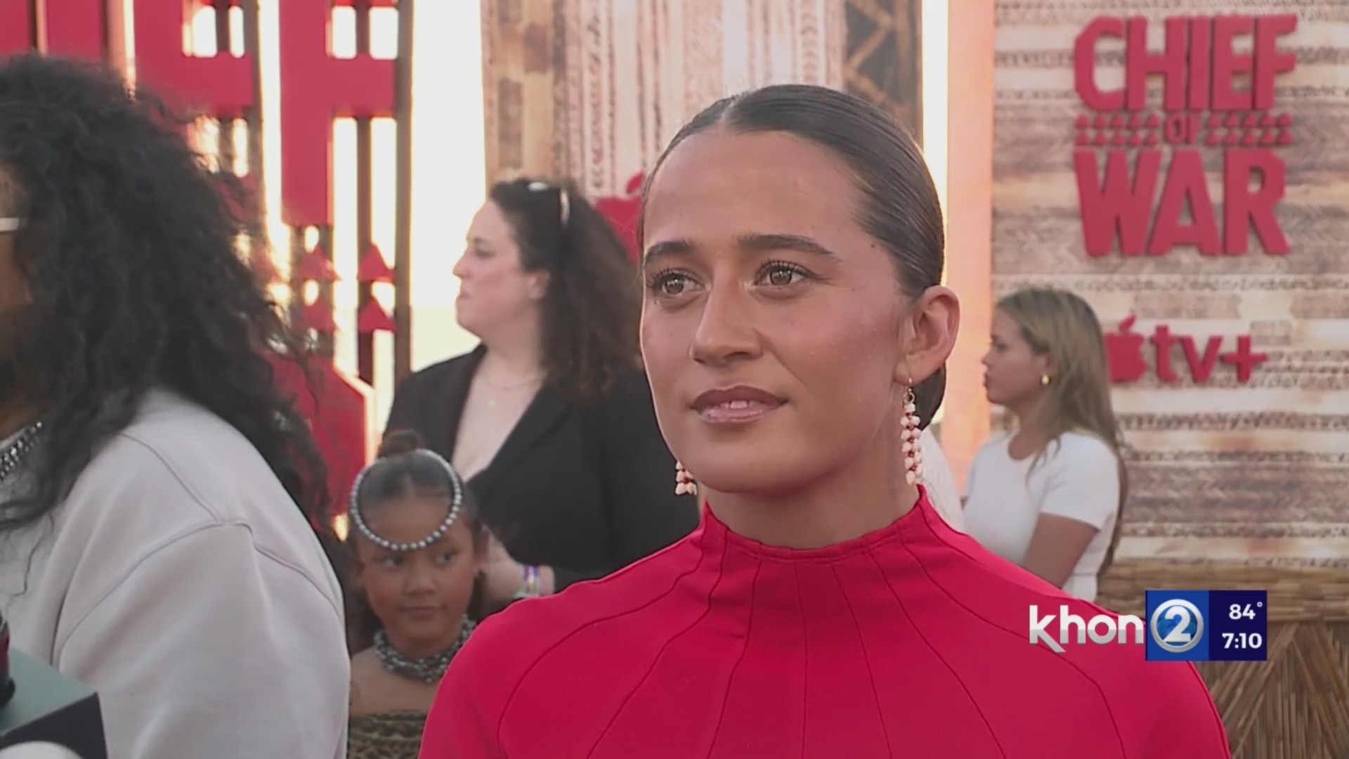 Mainei Kinimaka plays “Heke” in “Chief of War.” – KHON2