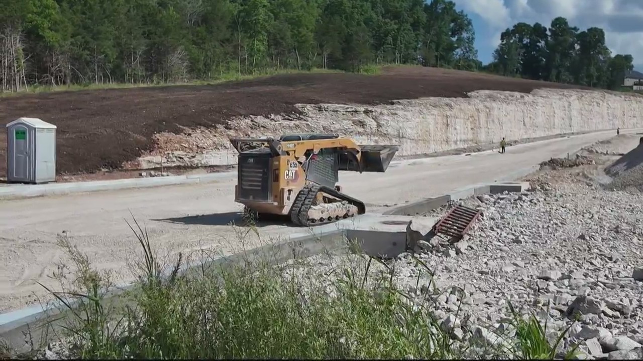 Paving and progress: Kansas Expy. extension nears completion – KOLR ...