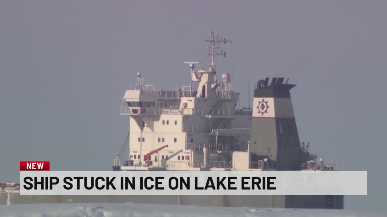 Ship stuck in ice off Lake Erie shoreline in Buffalo – WKRG News 5