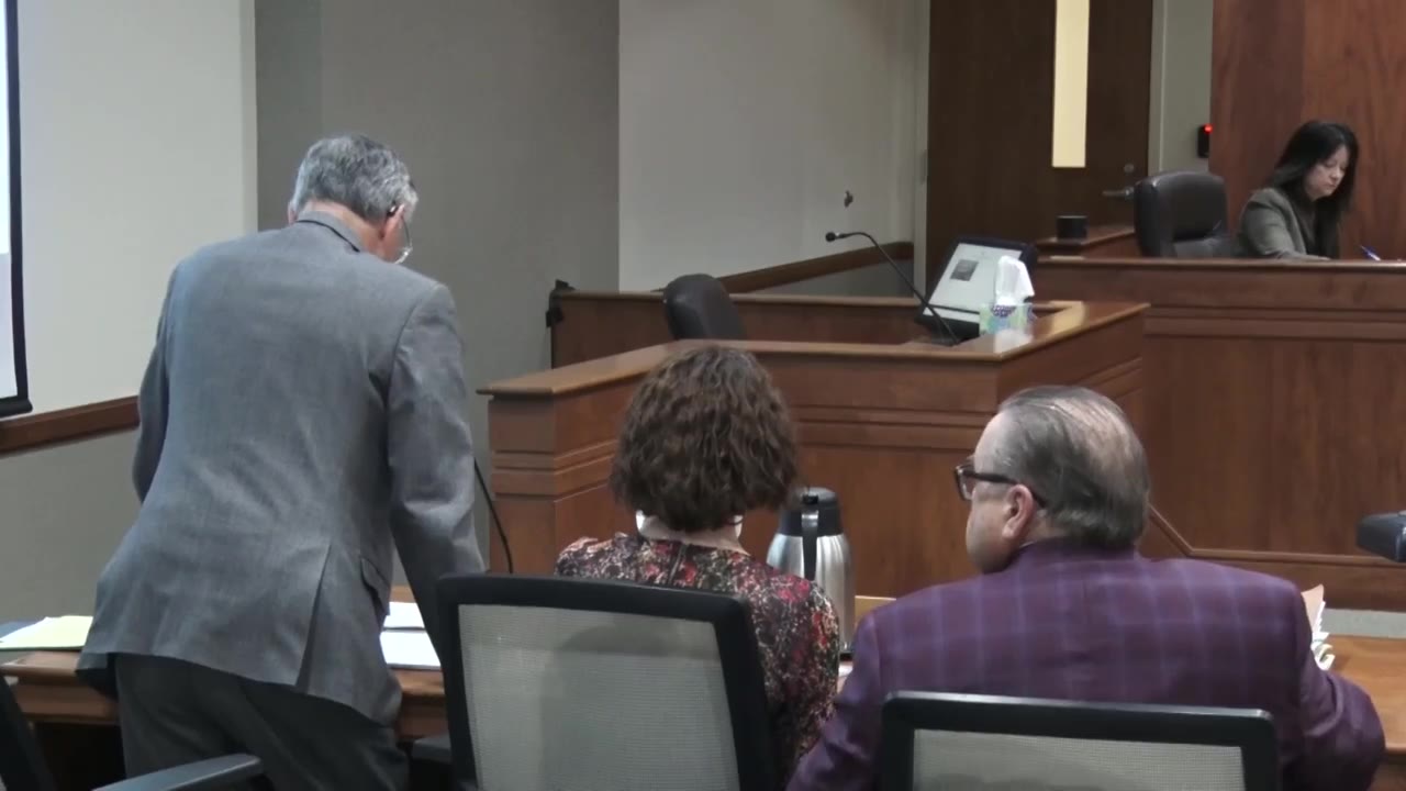 Renowned endocrinologist testifies insulin was likely cause of Michael ...