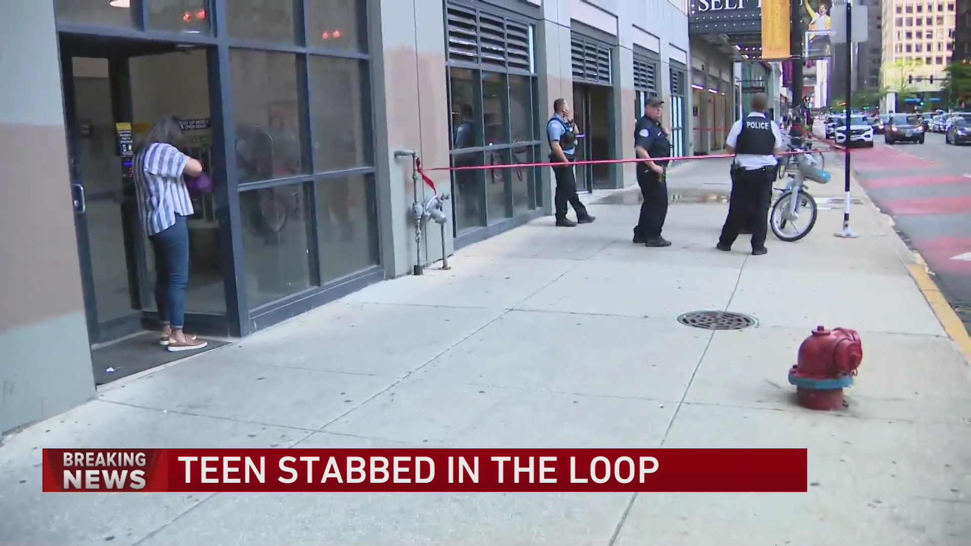 Teen critically injured in Loop stabbing – WGN-TV