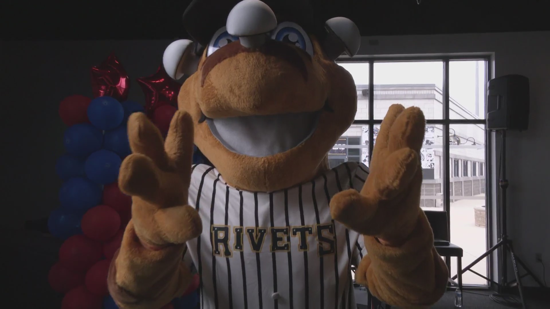 Rockford Rivets partner with United Way for literacy initiative ...