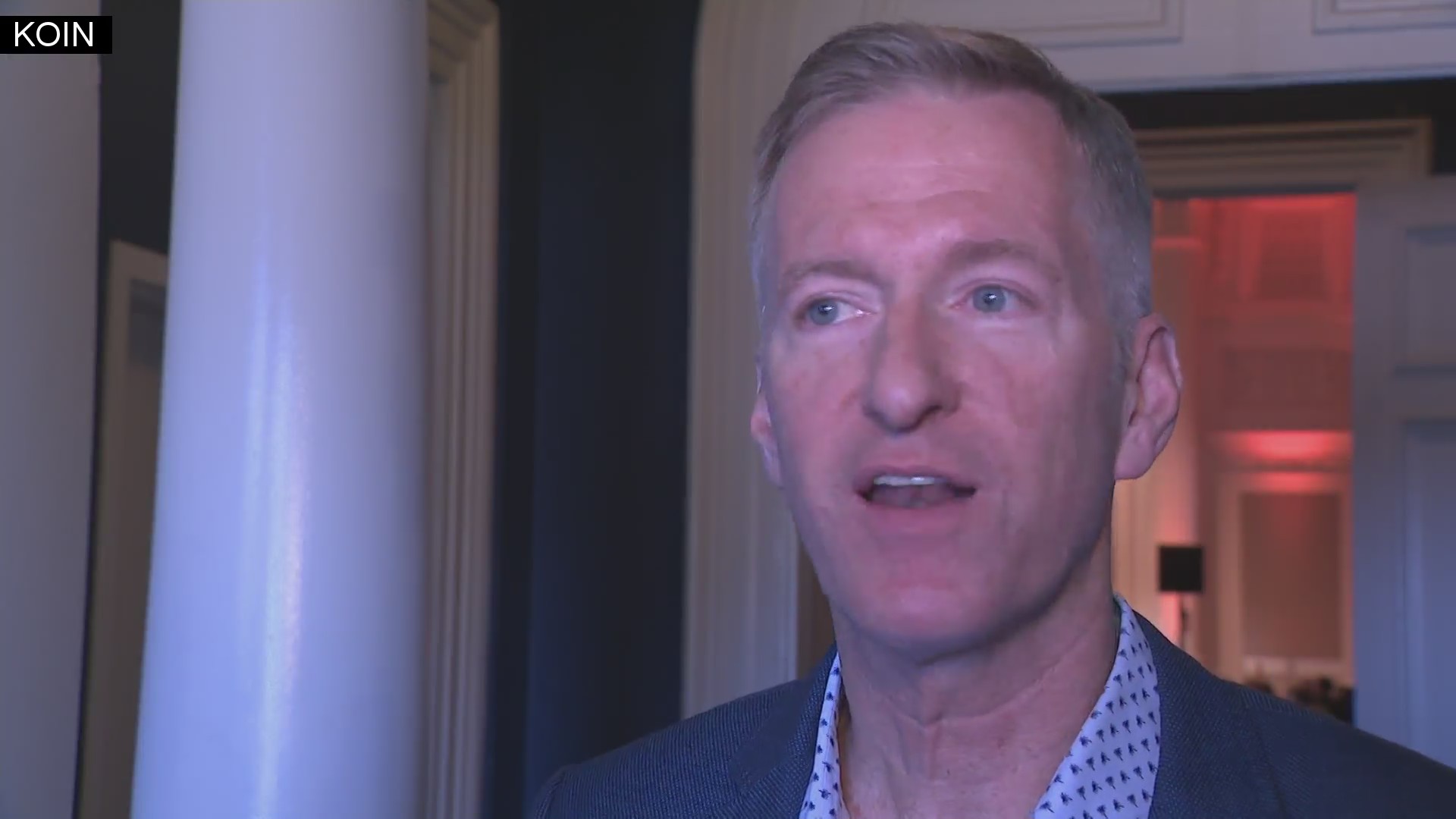 Mayor Wheeler touts foot traffic improvements in downtown Portland ...
