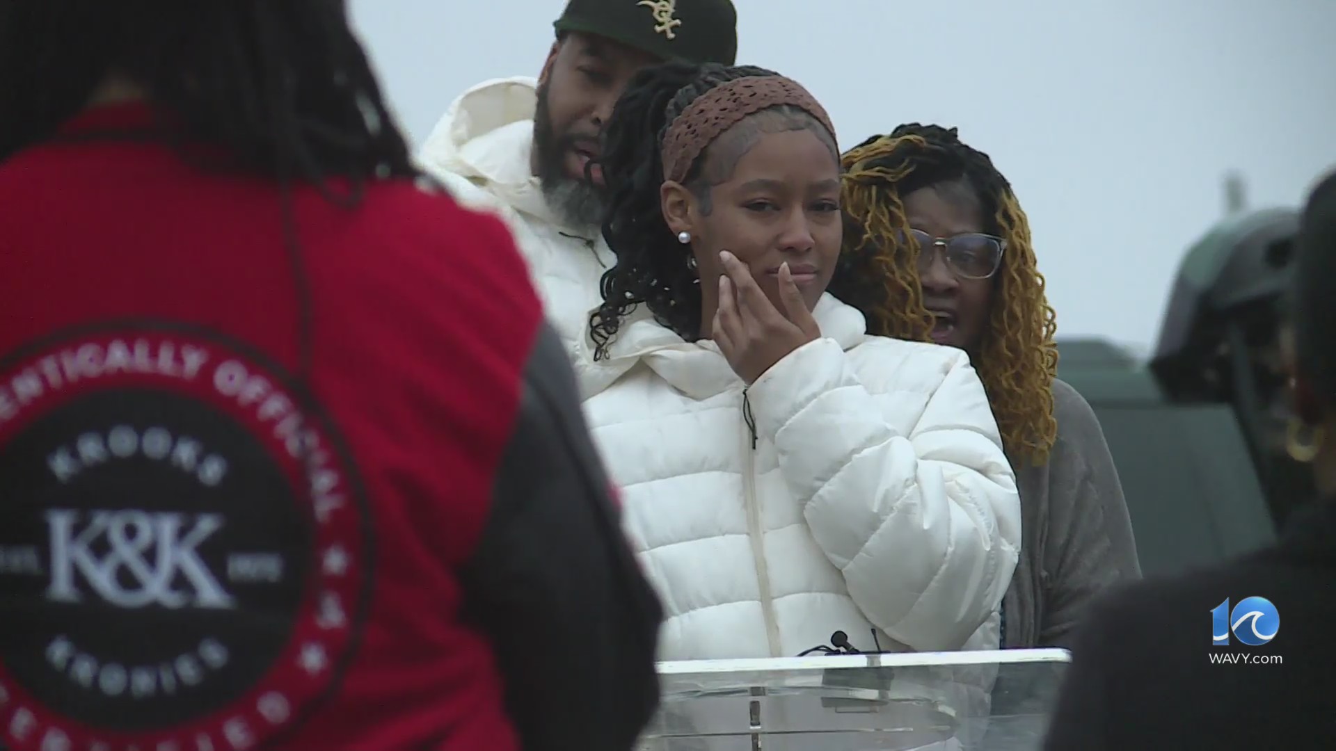 I.C. Norcom star gets support amid baton incident – WAVY.com