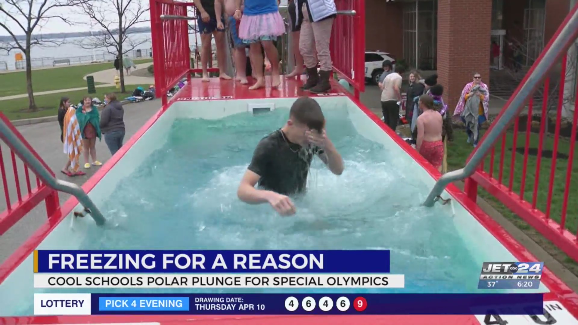 Erie students take the polar plunge for a good cause – WJET/WFXP ...
