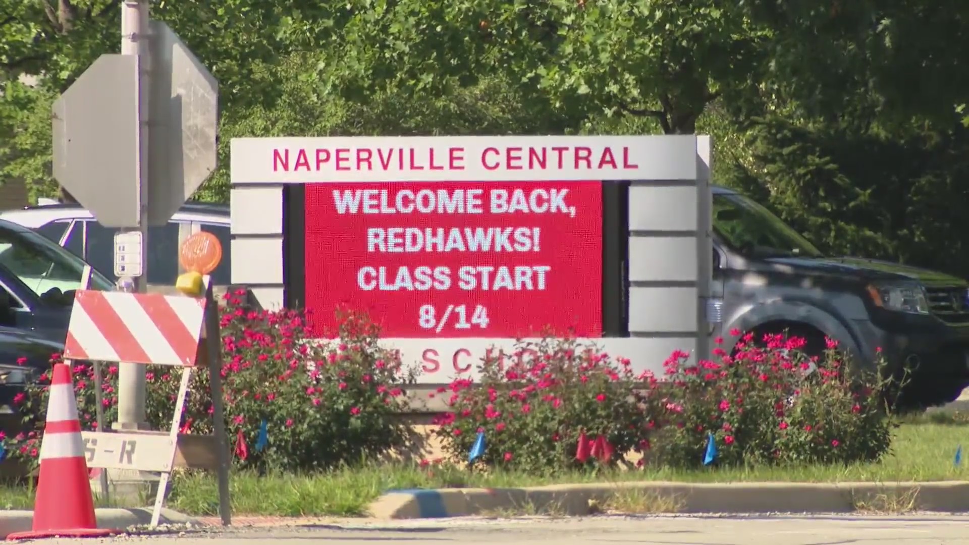 Naperville Unit District 203 students go back to school with teacher’s ...