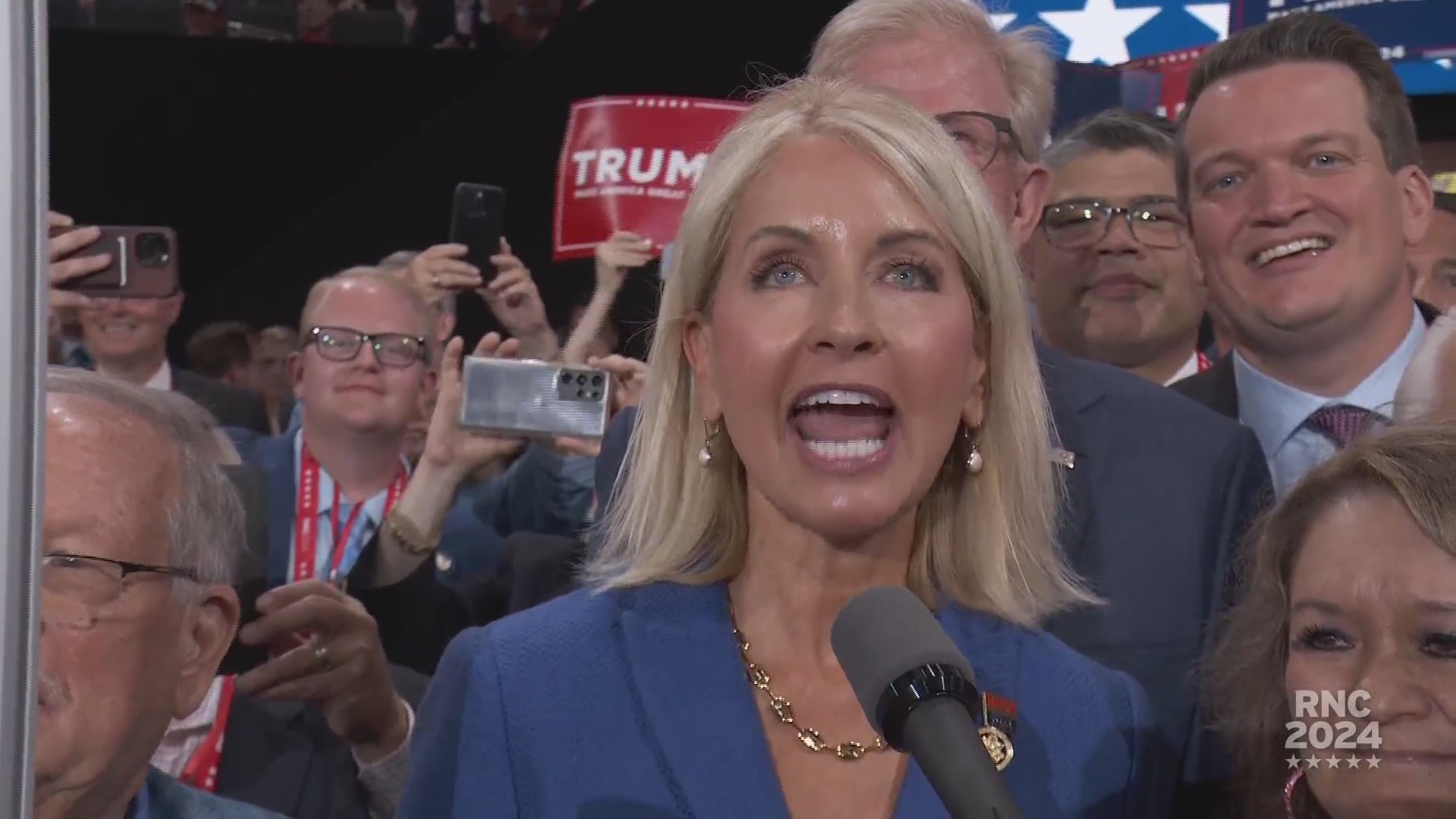 Rep. Mary Miller casts Illinois’ delegates for Trump – WGN-TV