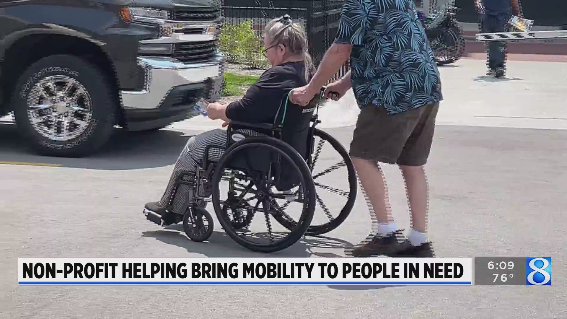 Free wheelchairs, walkers handed out at event – WOODTV.com