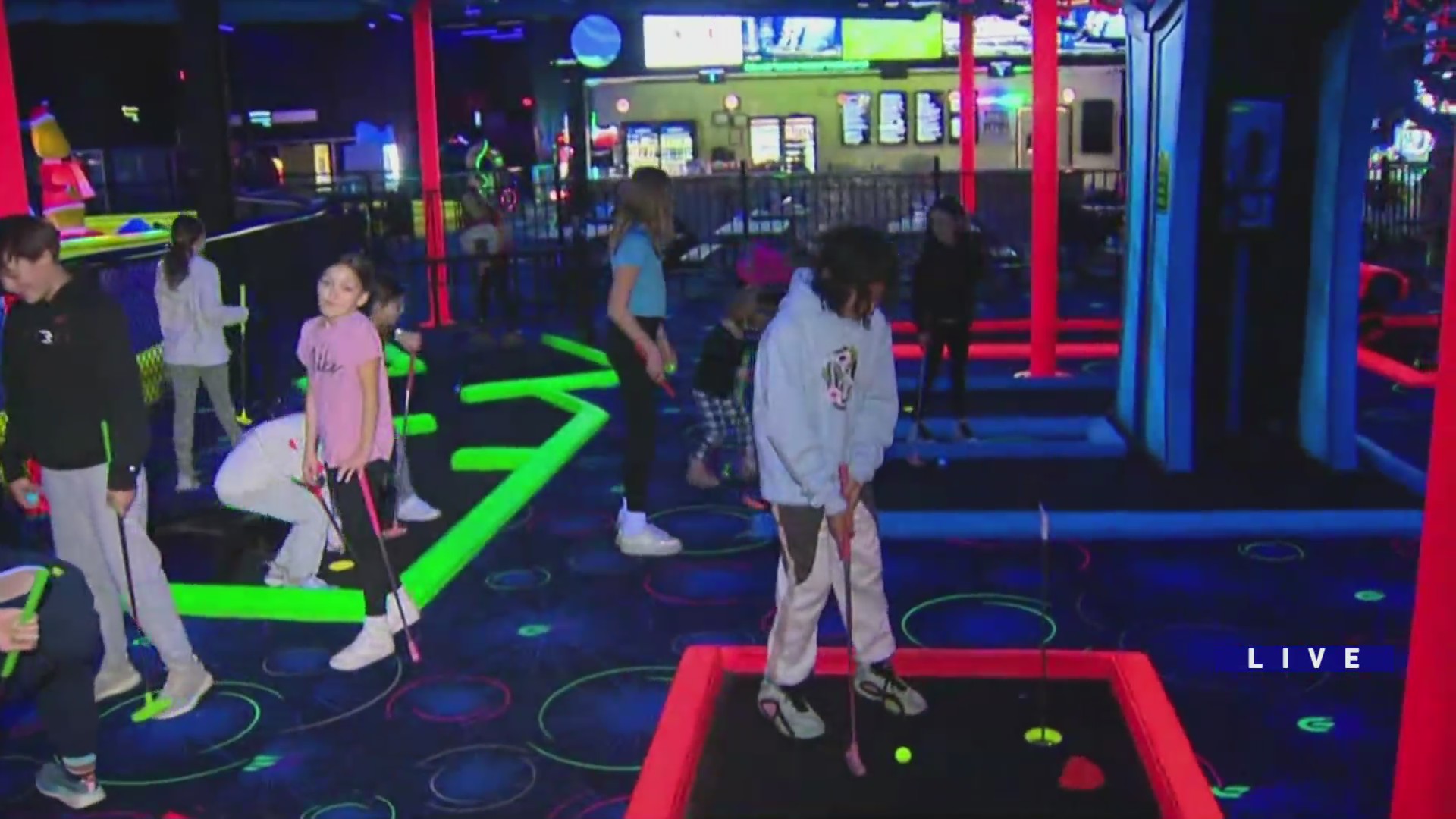 Around Town – Astro Fun World – WGN-TV