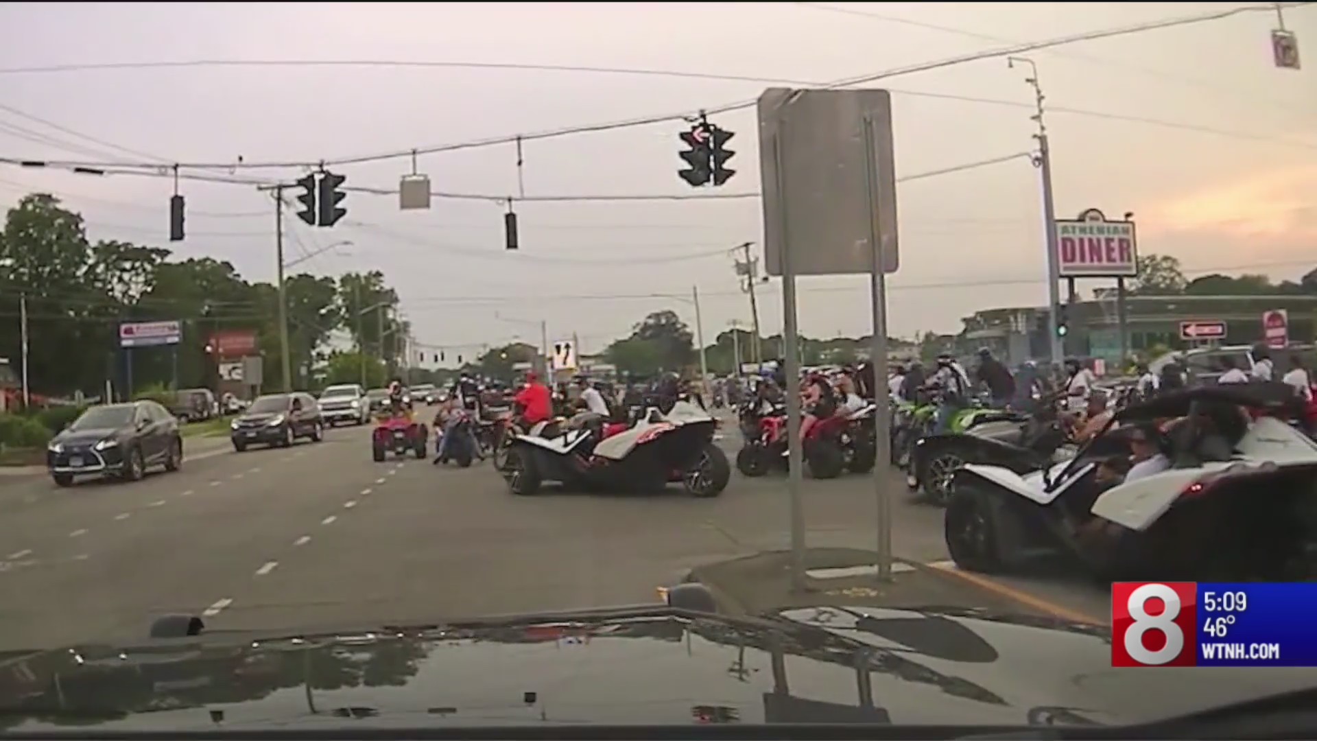 Street takeovers, traffic stops focus of legislation – WTNH.com