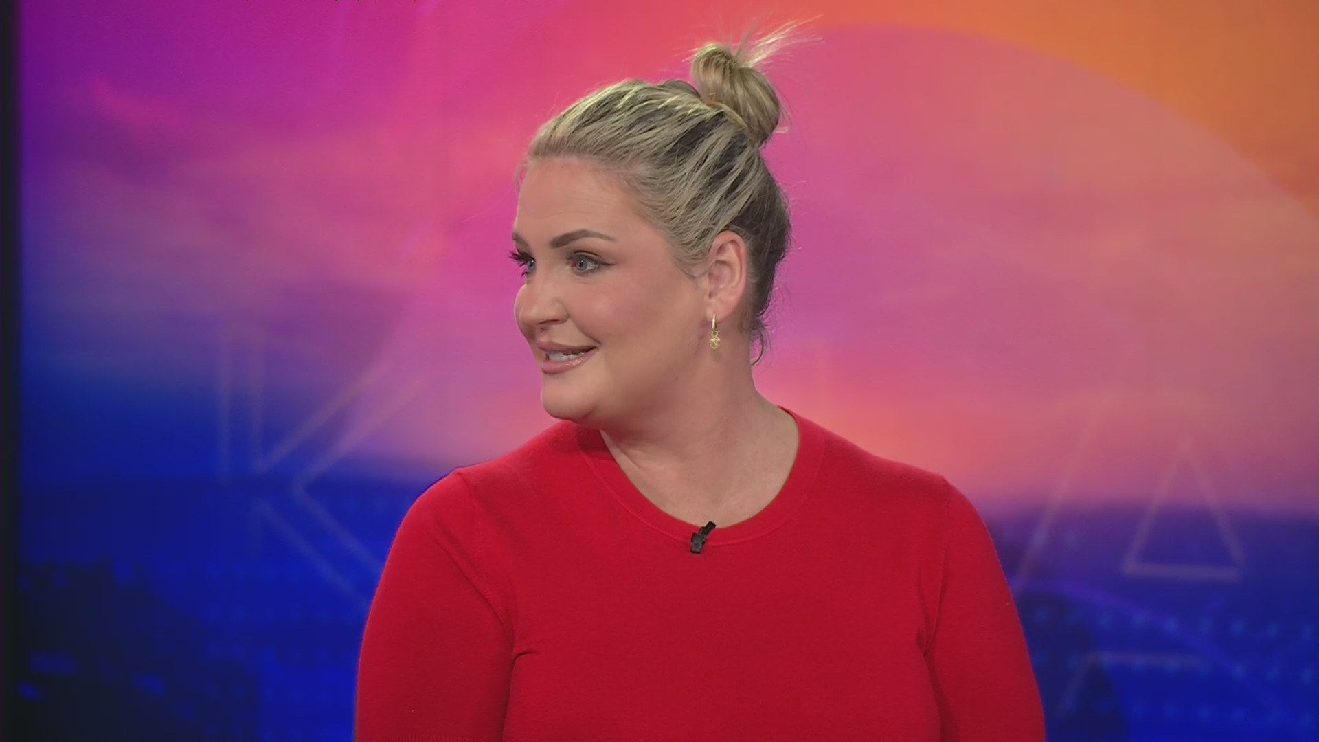 Amelia Lamont discusses her new book ‘The Fourth Trimester’ – KTLA