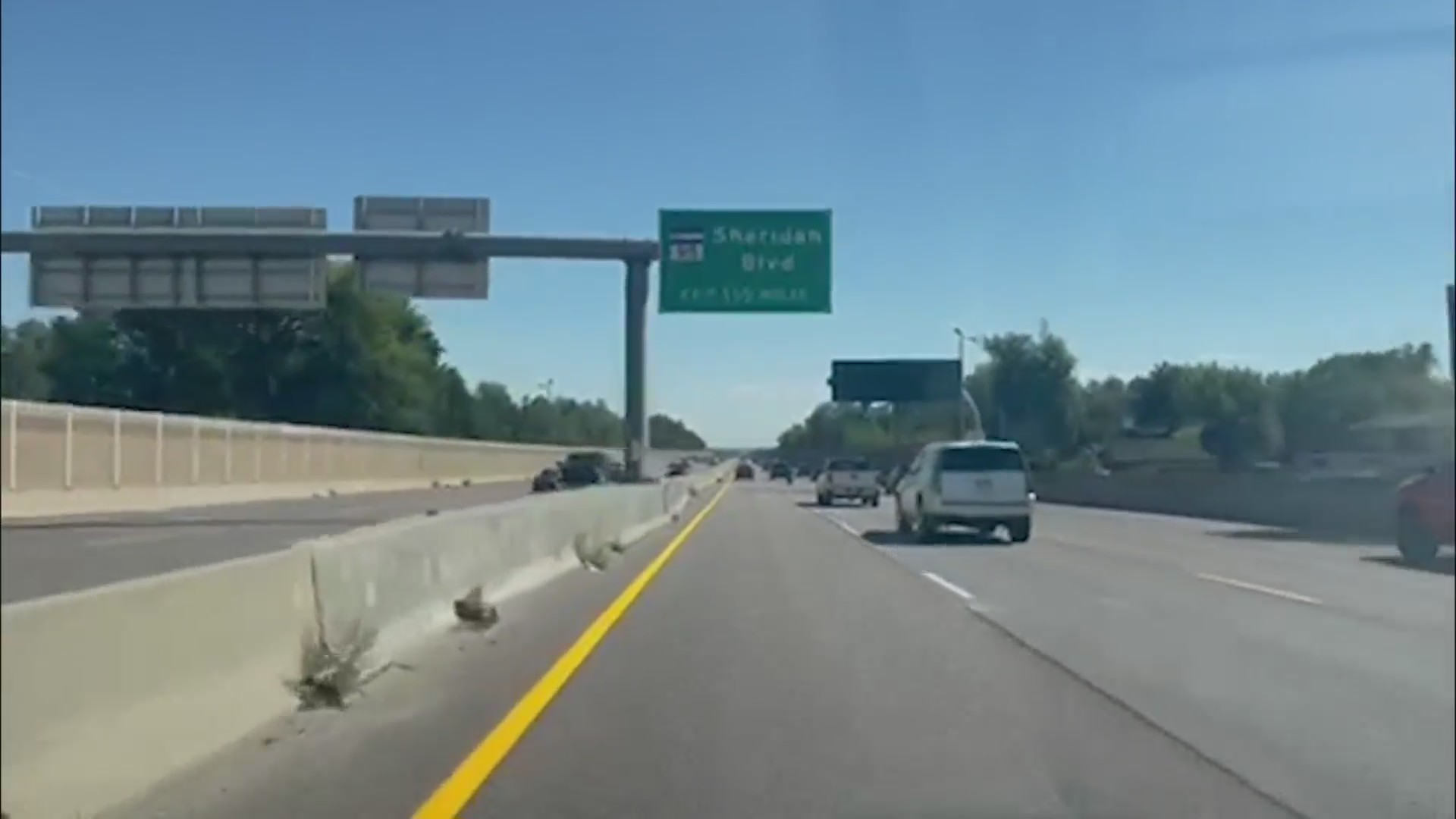 Good Samaritan sacrifices vehicle to save unconscious driver’s life ...