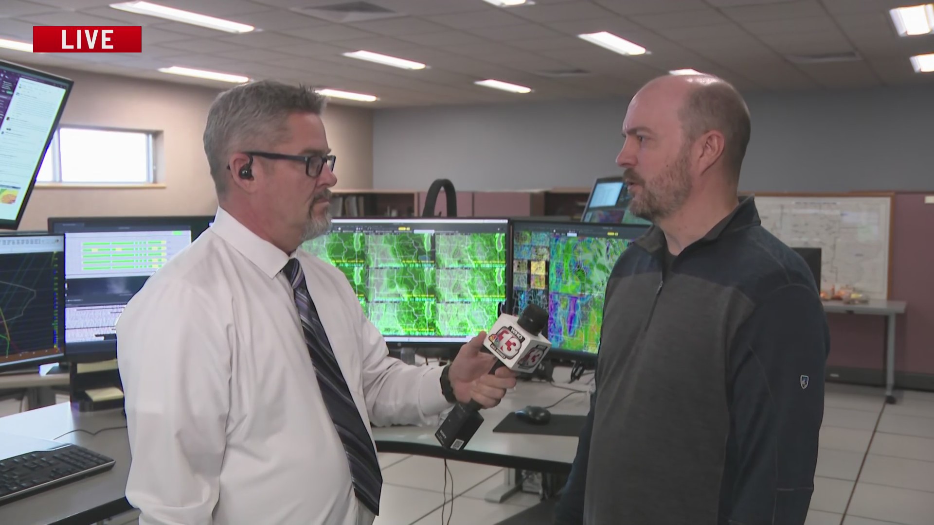 A look inside the National Weather Service office in Johnston – who13.com