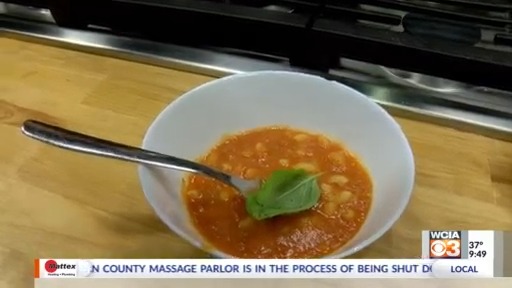 Tomato Soup with Macaroni | Cooking Up A Storm with Meteorologist Jacob Dickey – WCIA.com