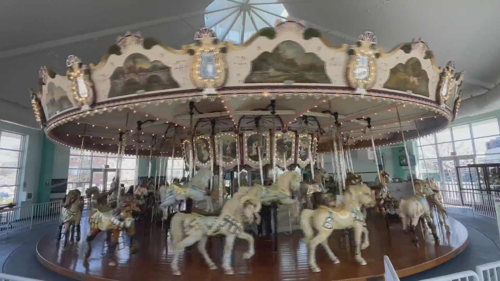 Historic Hampton Carousel reopens for spring season – WAVY.com