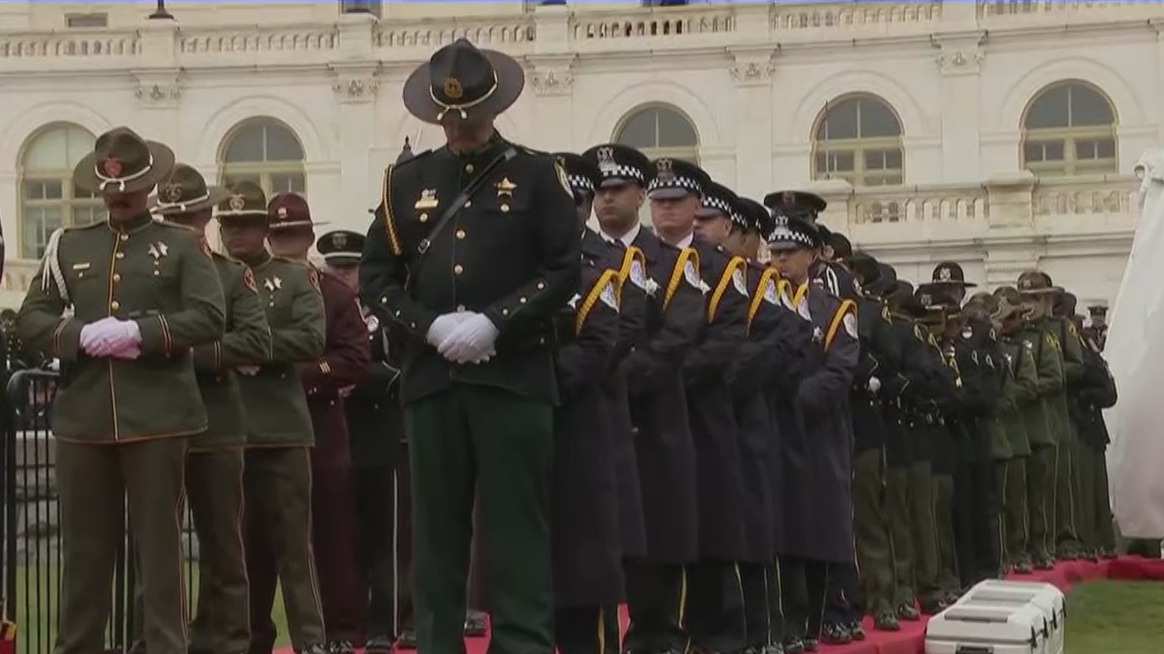 Fallen officers honored in Washington D.C., memorial service ...