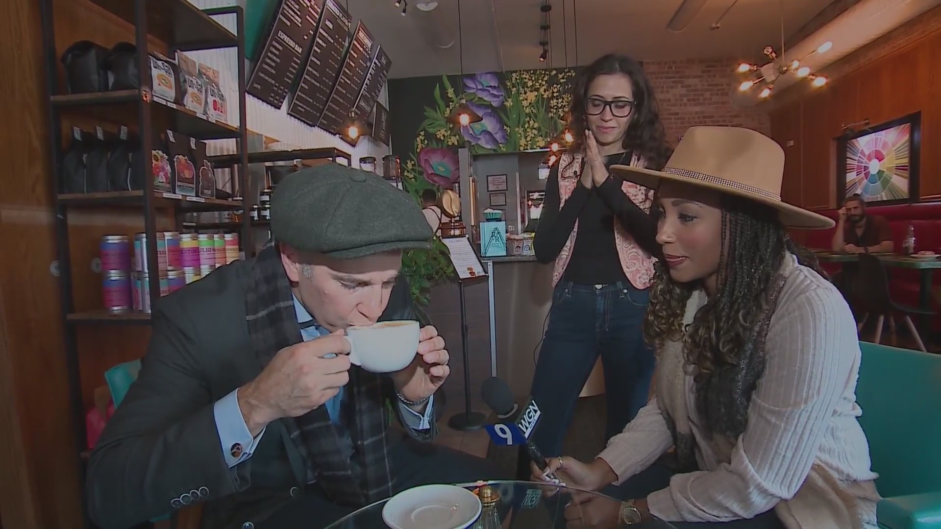 Larry tries Pumpkin Spice Latte. Does he like it? – WGN-TV