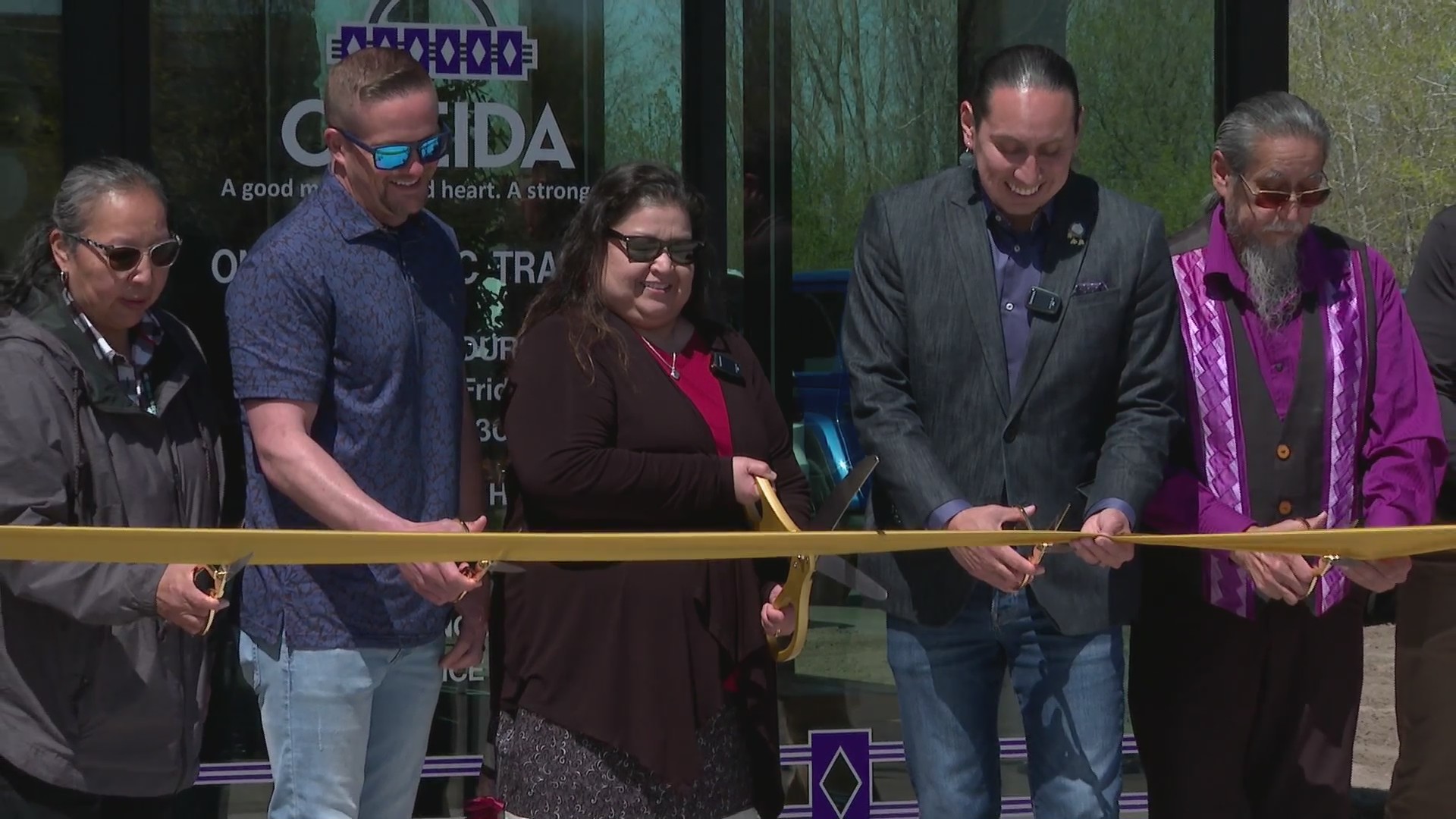 Oneida Nation Public Transit system celebrates opening of new facility ...