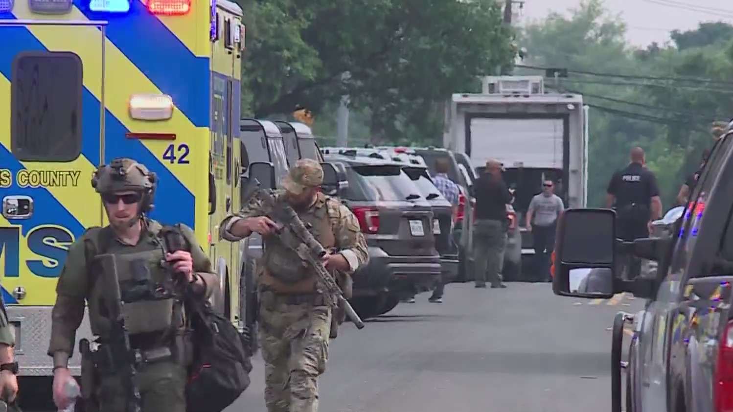 Stolen vehicle results in deadly SWAT situation in southeast Austin ...