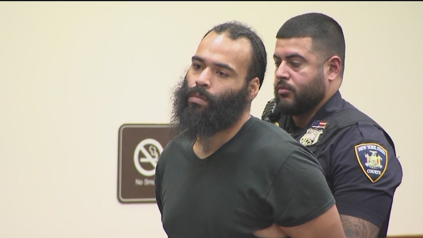 Inmate shot inside police van heading to NY jail: authorities – PIX11