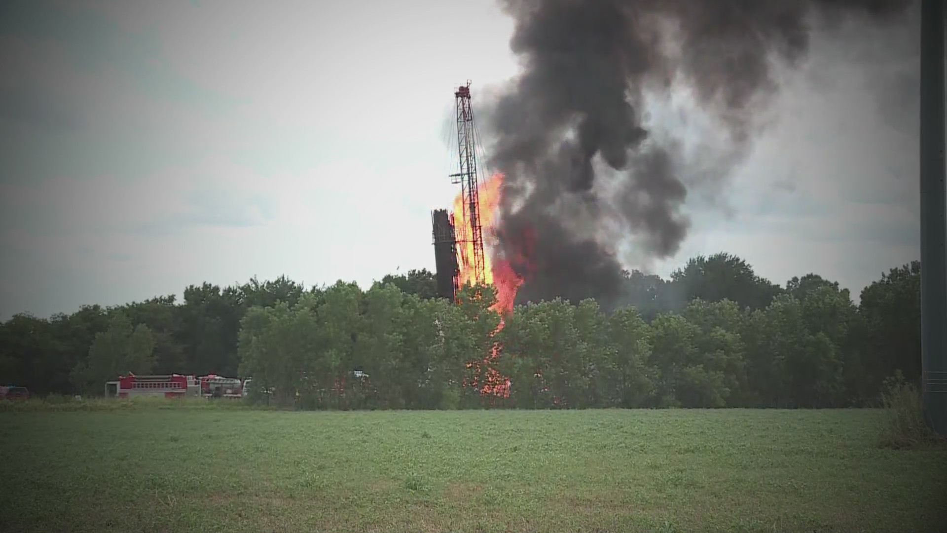 Workers hurt after explosion at rig site – KFOR.com Oklahoma City