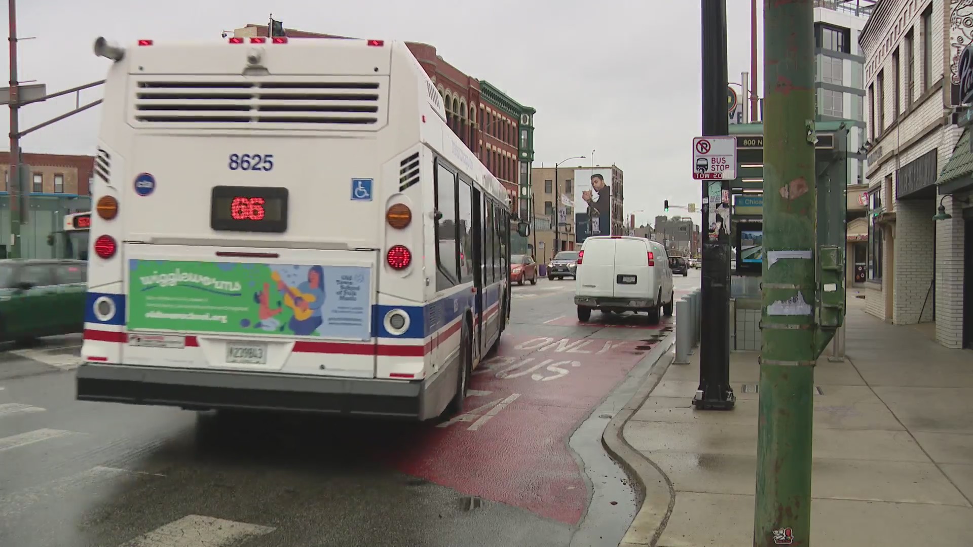 Chicago to begin automatic ticketing of bus, bike lane blockers – WGN-TV
