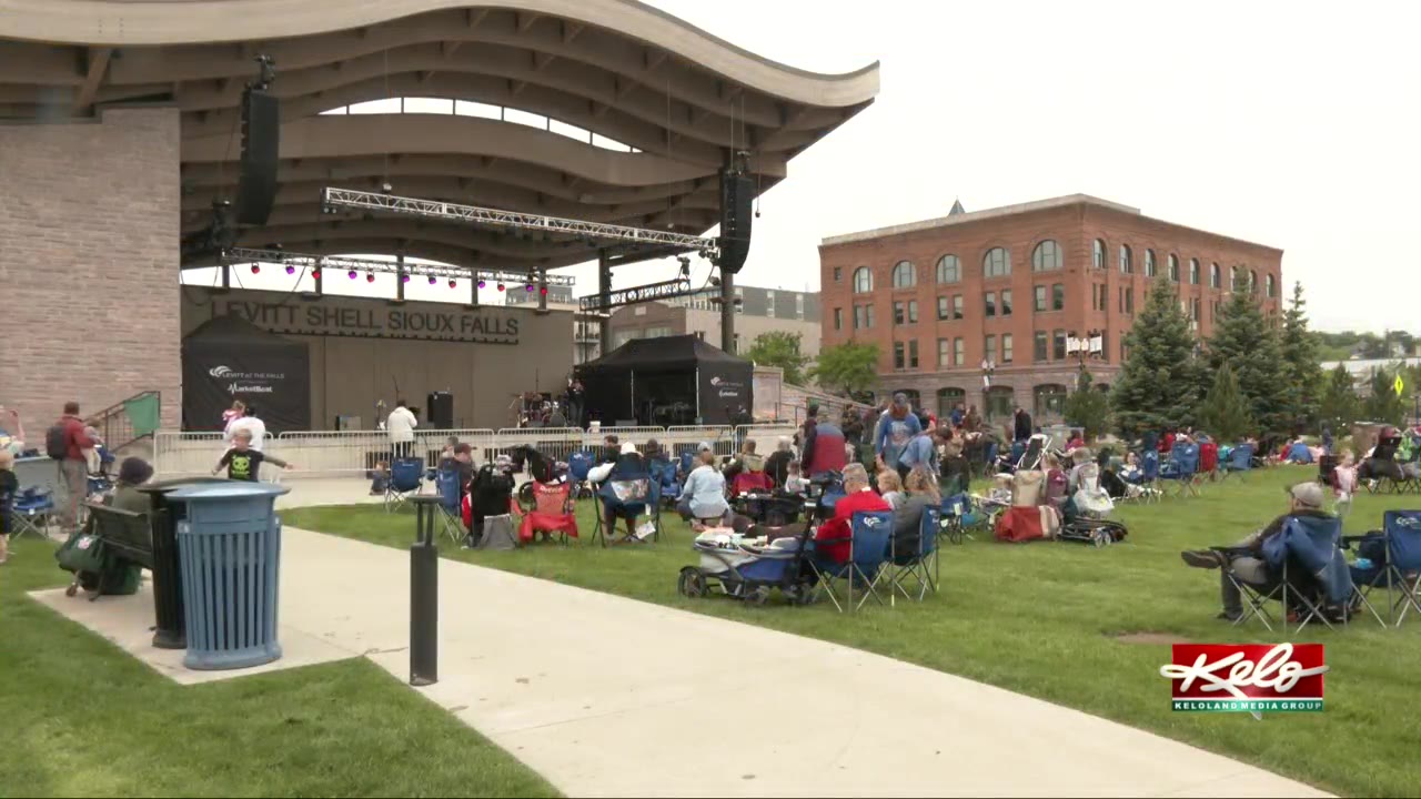 Seasonal events return to downtown Sioux Falls – KELOLAND.com