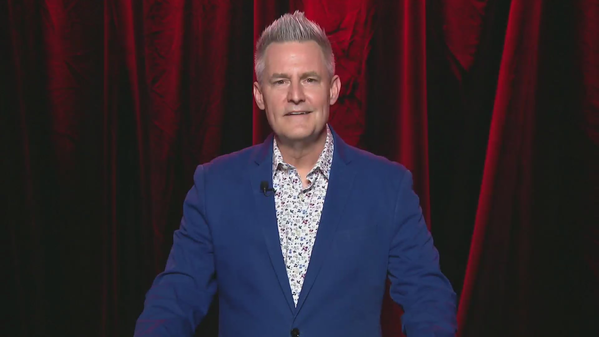 Comedian Pat McGann Plays “Fill in the Blank” – WGN-TV