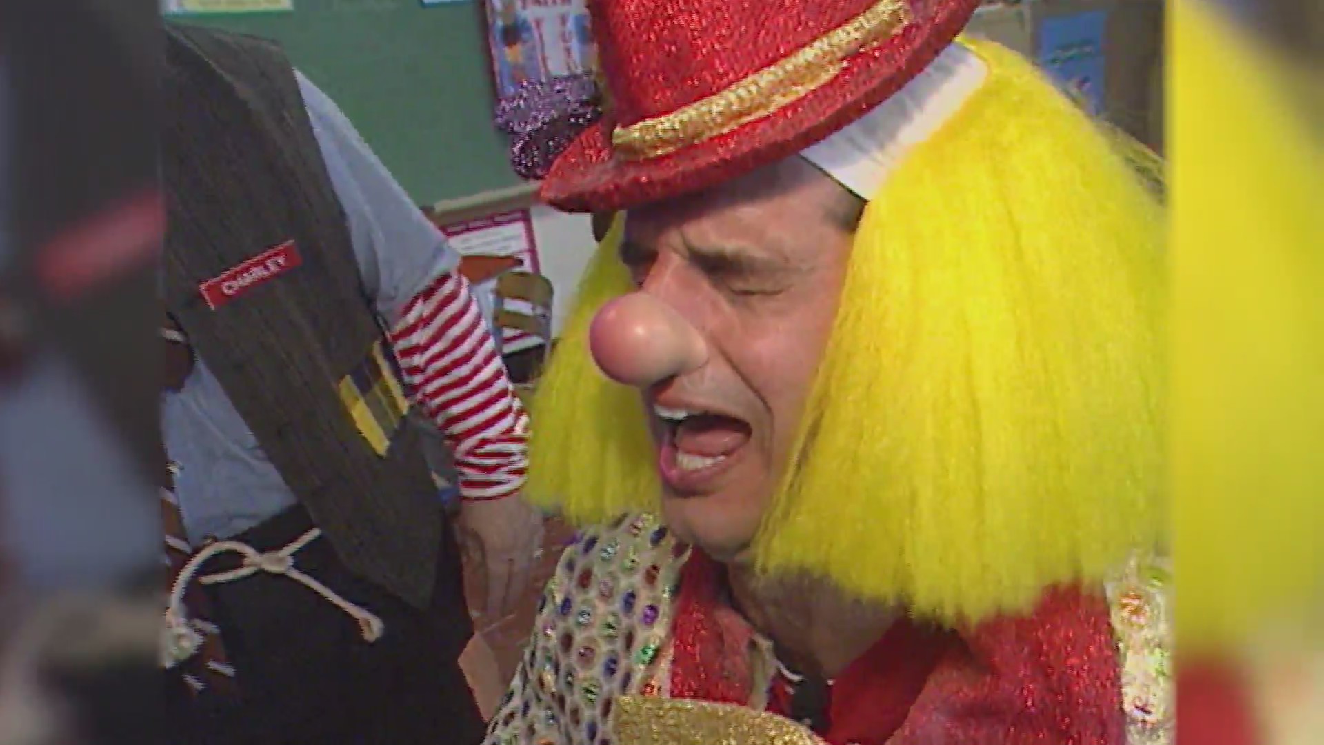 Tim History: Clown School – FOX 2