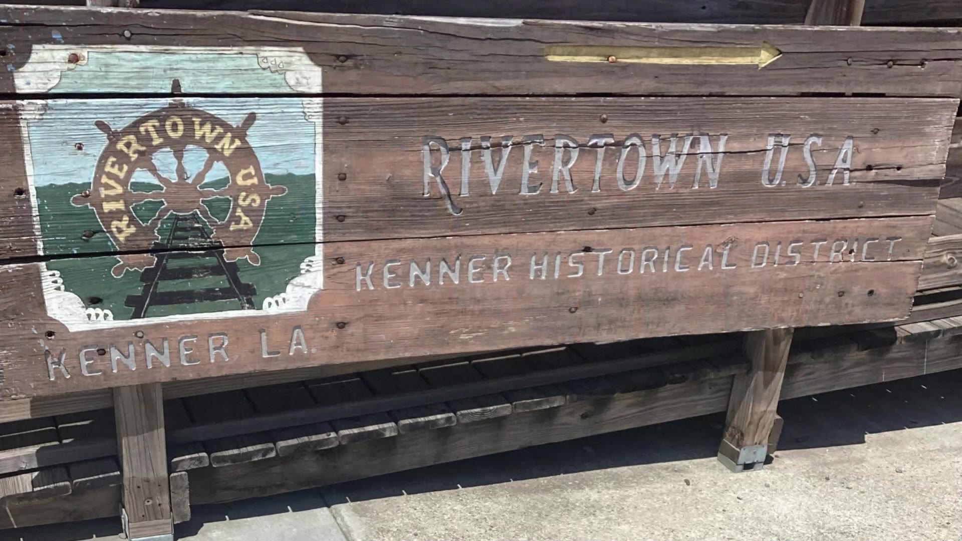 Take a stroll through Kenner’s Rivertown – WGNO